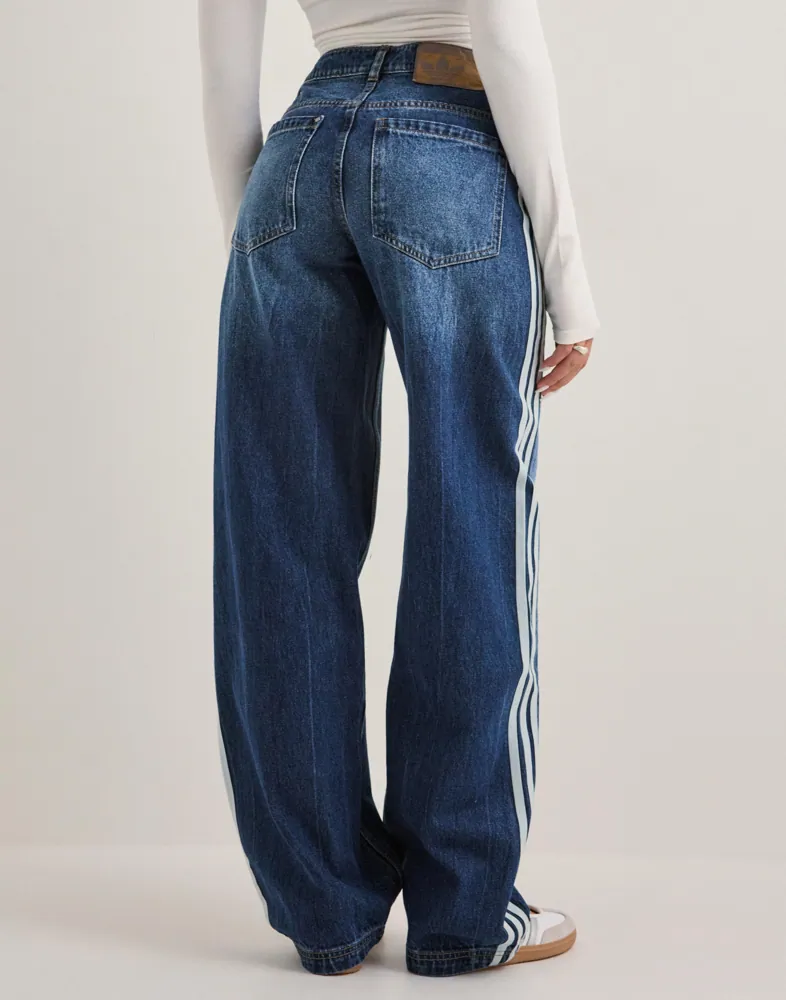 Köp Adidas Originals Dad Jeans - Denim Dark | Nelly.com