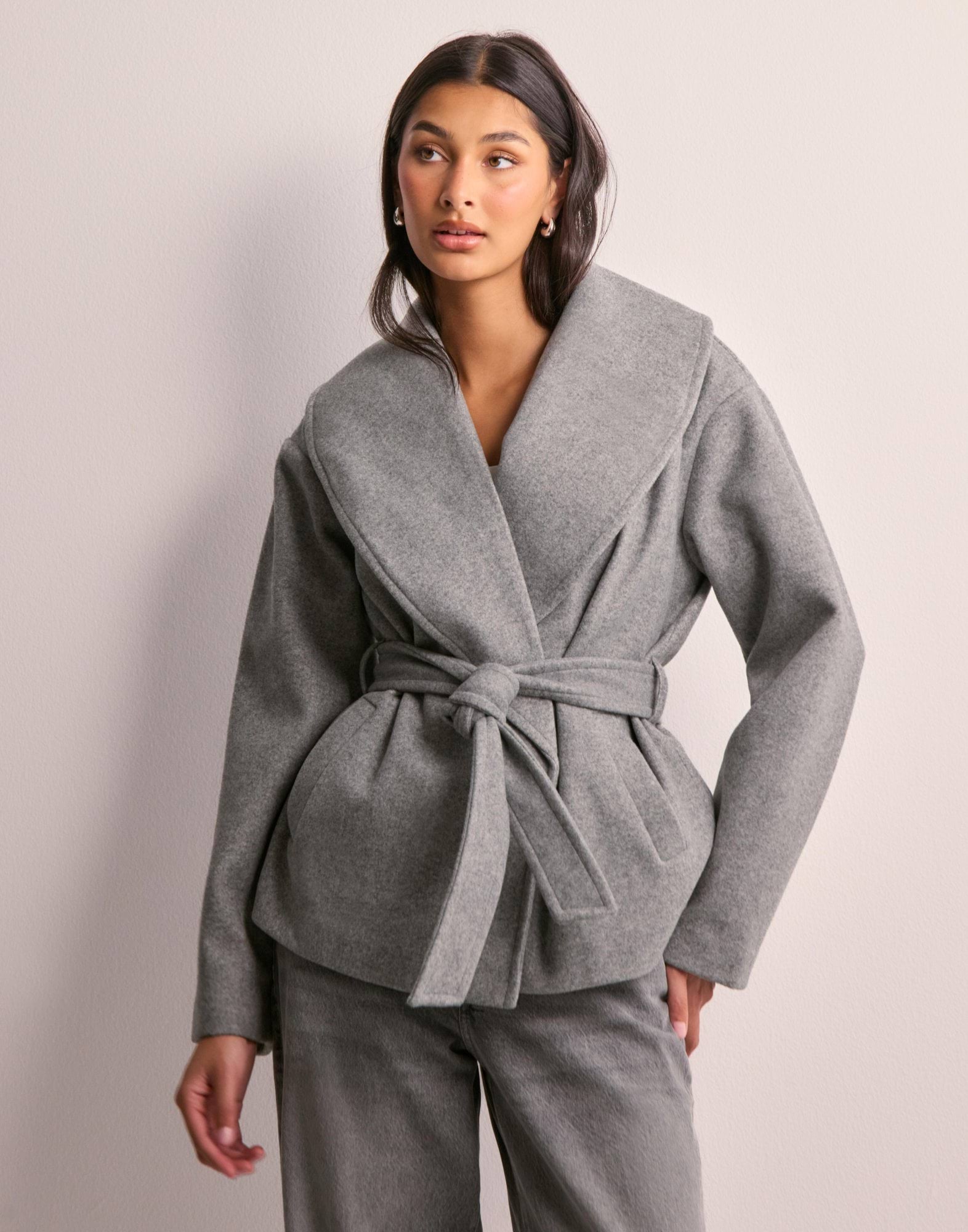 Kjøp Vero Moda VMANNE BERGEN JACKET LCS - Light Grey Melange | Nelly.com