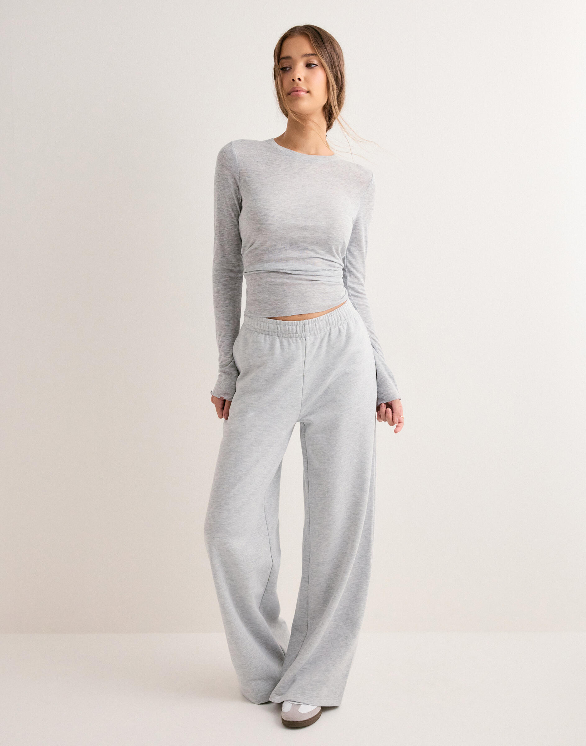 Buy Gina Tricot Wide sweatpants - Grey Melange | Nelly.com