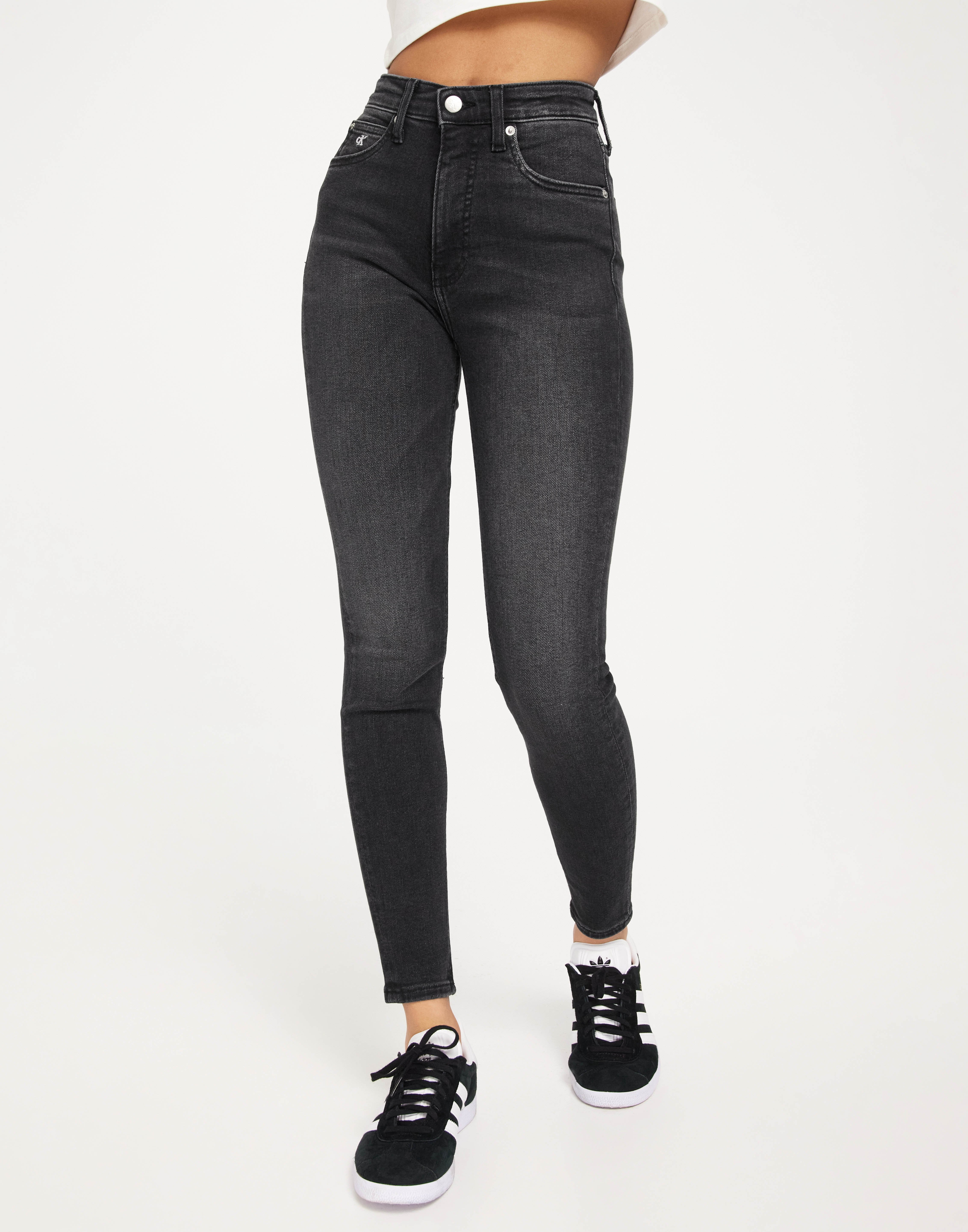 Kjøp Calvin Klein Jeans HIGH RISE SUPER SKINNY ANKLE - Denim Medium ...