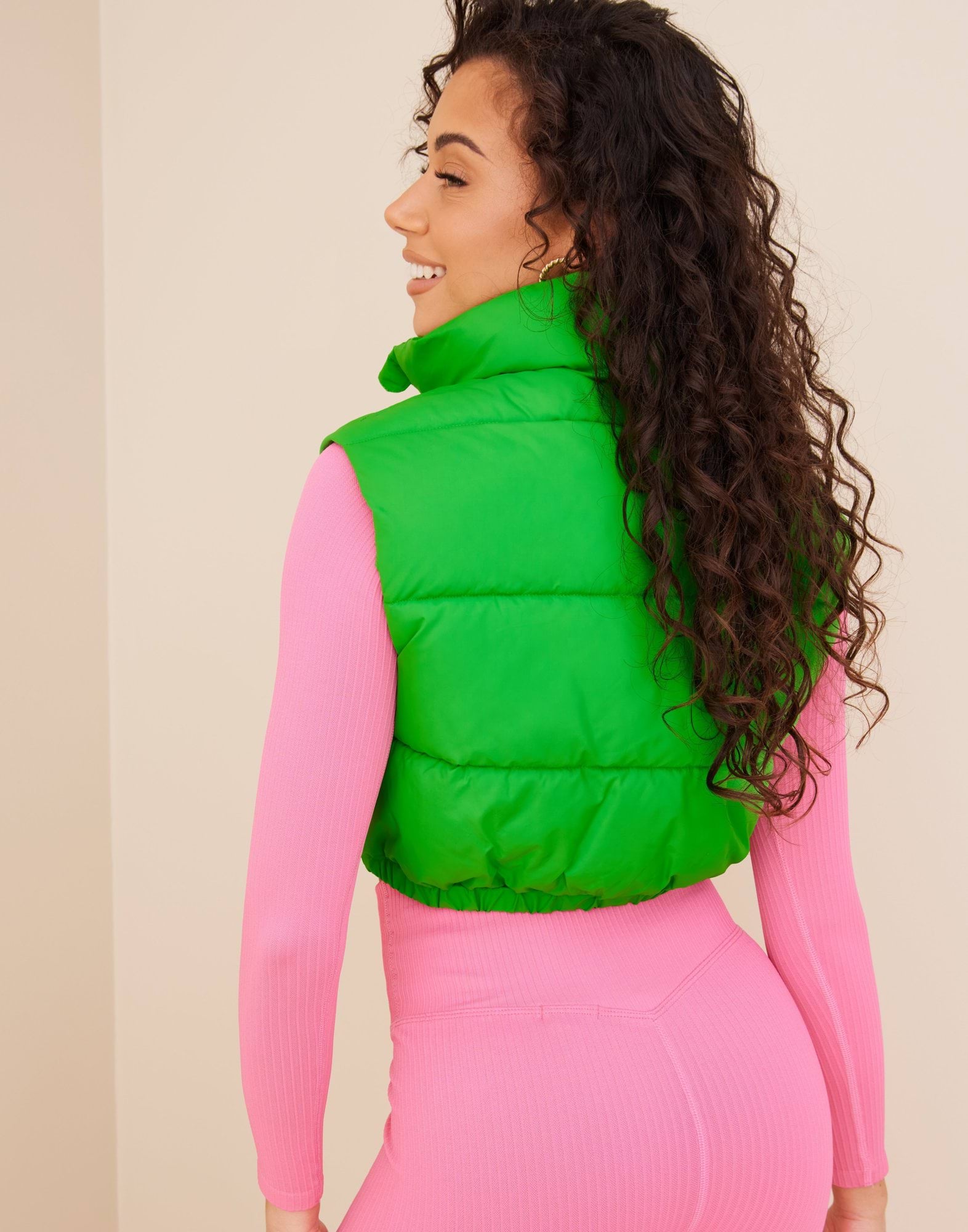 Buy Nelly Cropped Puffer Vest - Green | Nelly.com