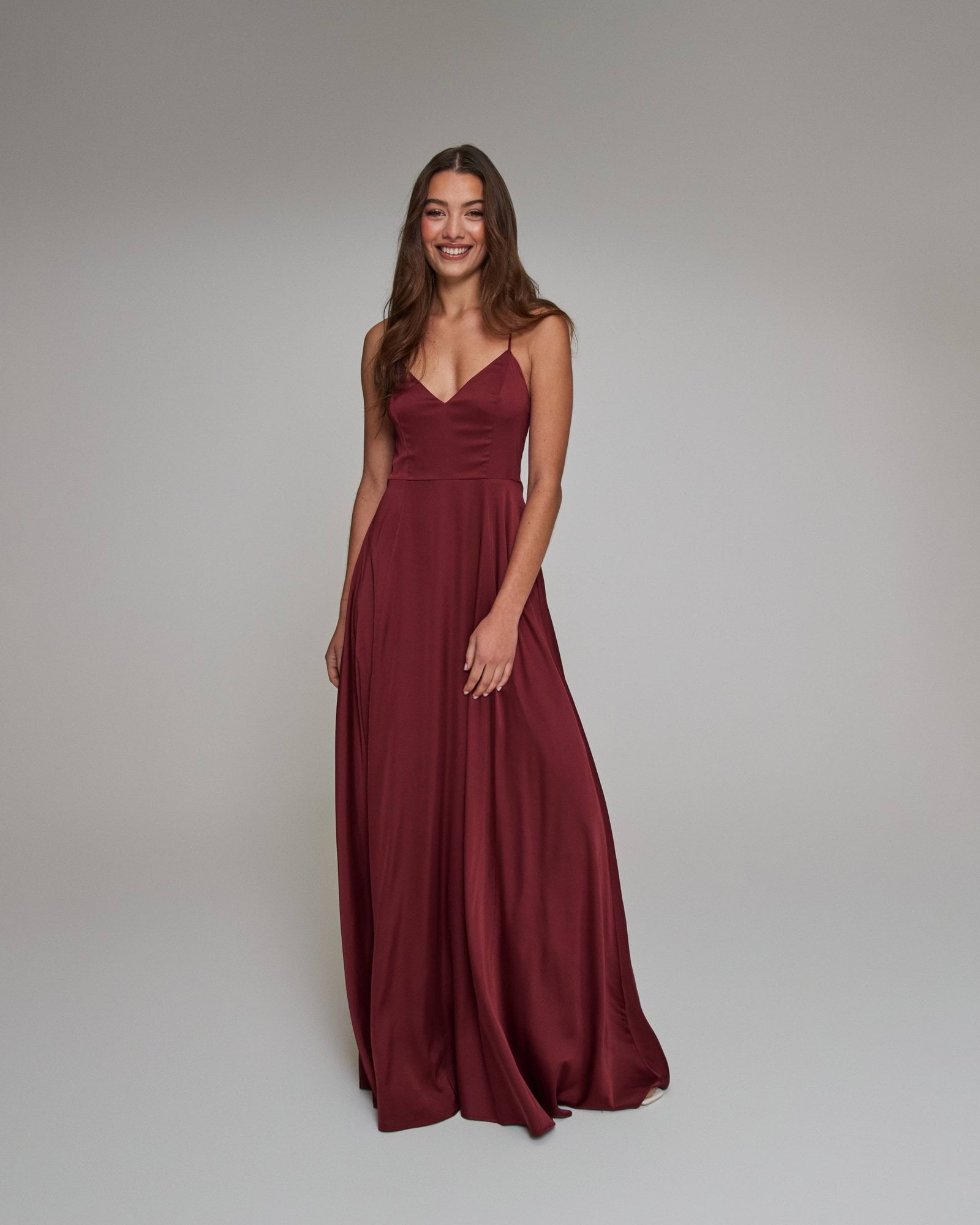 Buy Nelly Volume Ball Gown - Red | Nelly.com