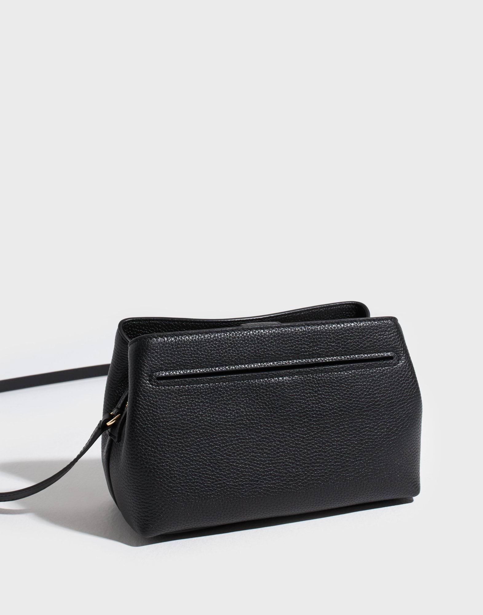 Buy Michael Kors Kensington Medium Messenger - Black | Nelly.com