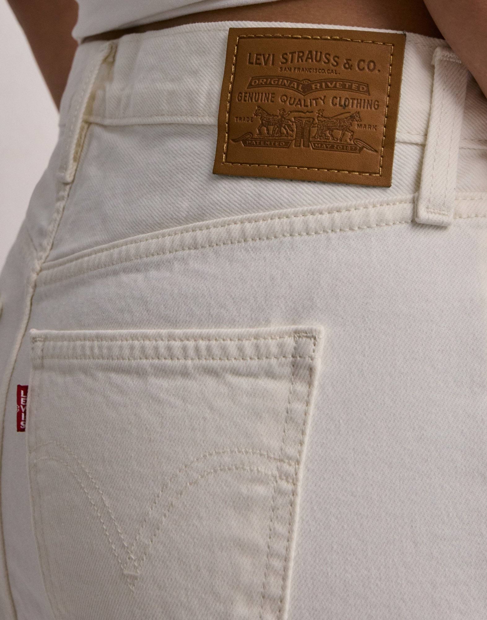 Buy Levi's ANKLE COLUMN SKIRT - Light | Nelly.com