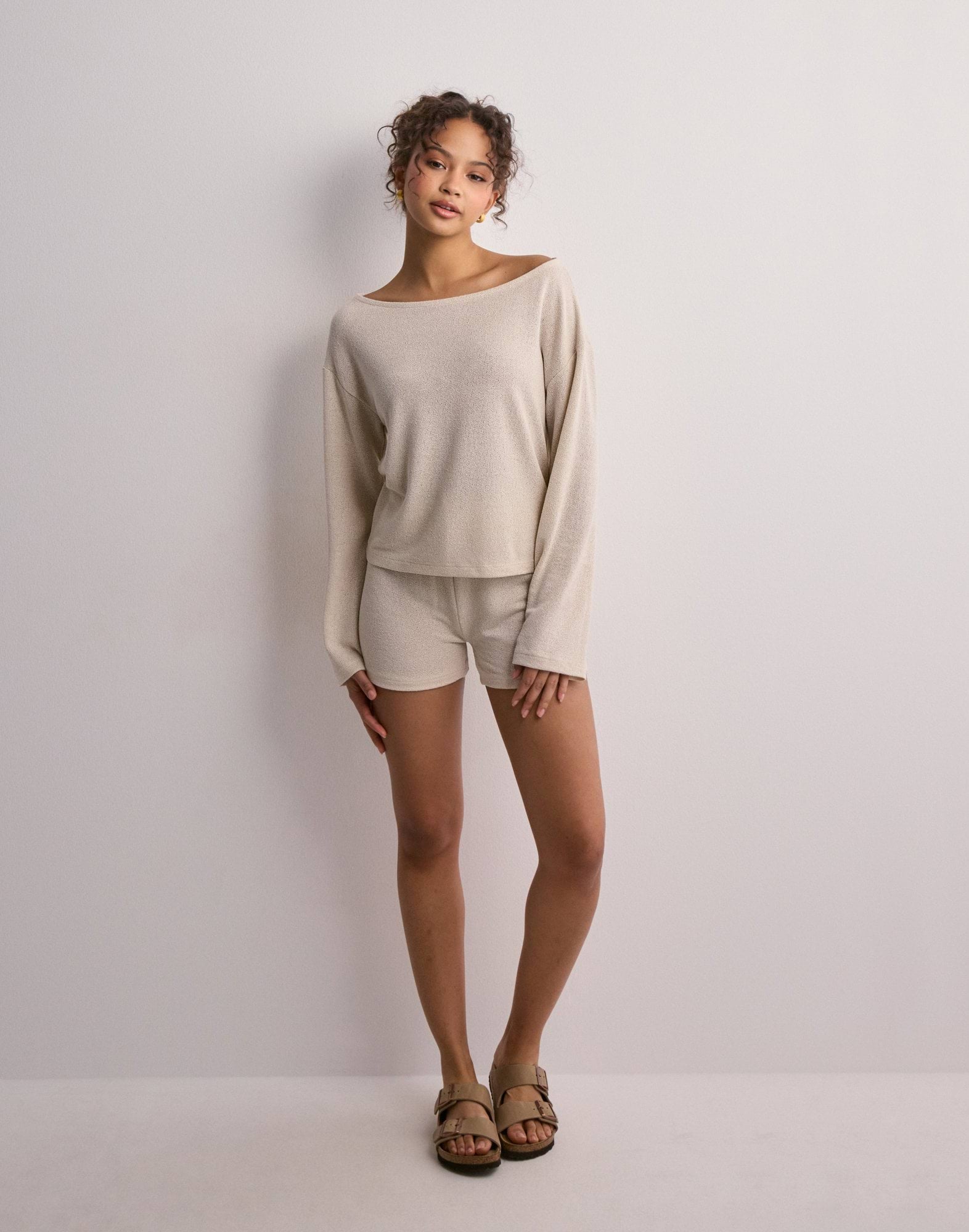 Buy Nelly Effortless Structure Sweat - Beige | Nelly.com
