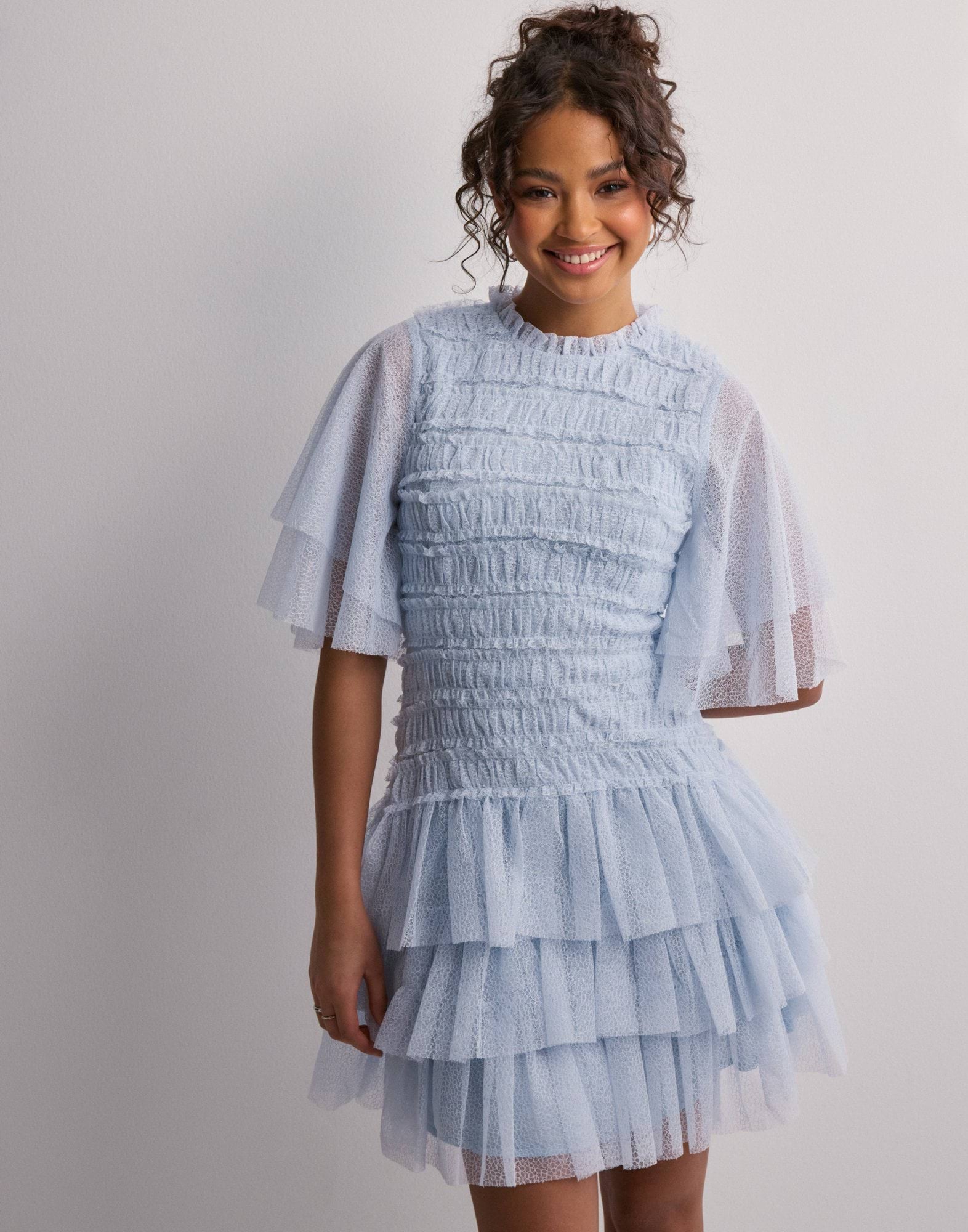 Kjøp Malina Minnie short sleeve lace mini dress - Light Blue | Nelly.com