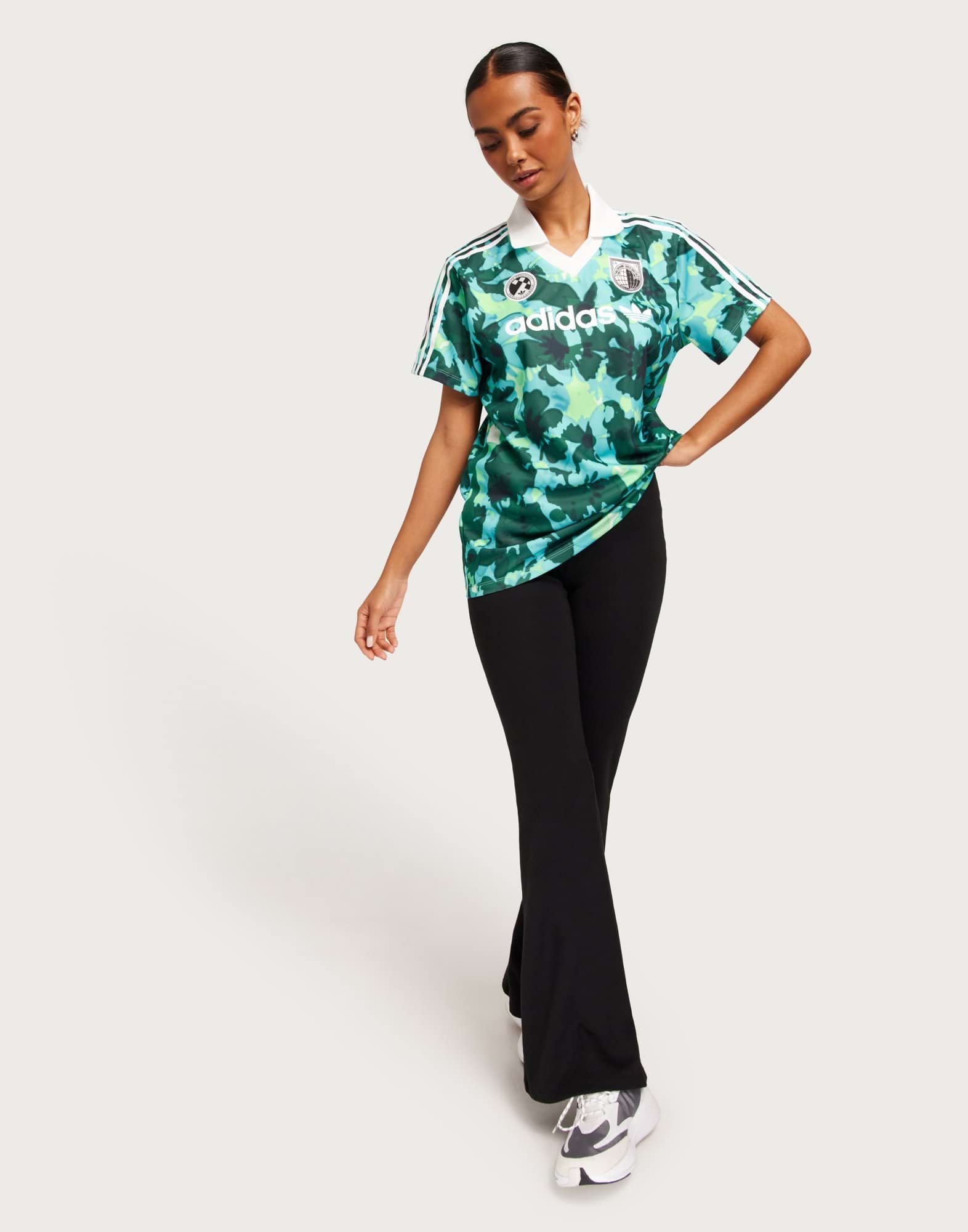 Osta Adidas Originals JERSEY SS AOP - Green | Nelly.com