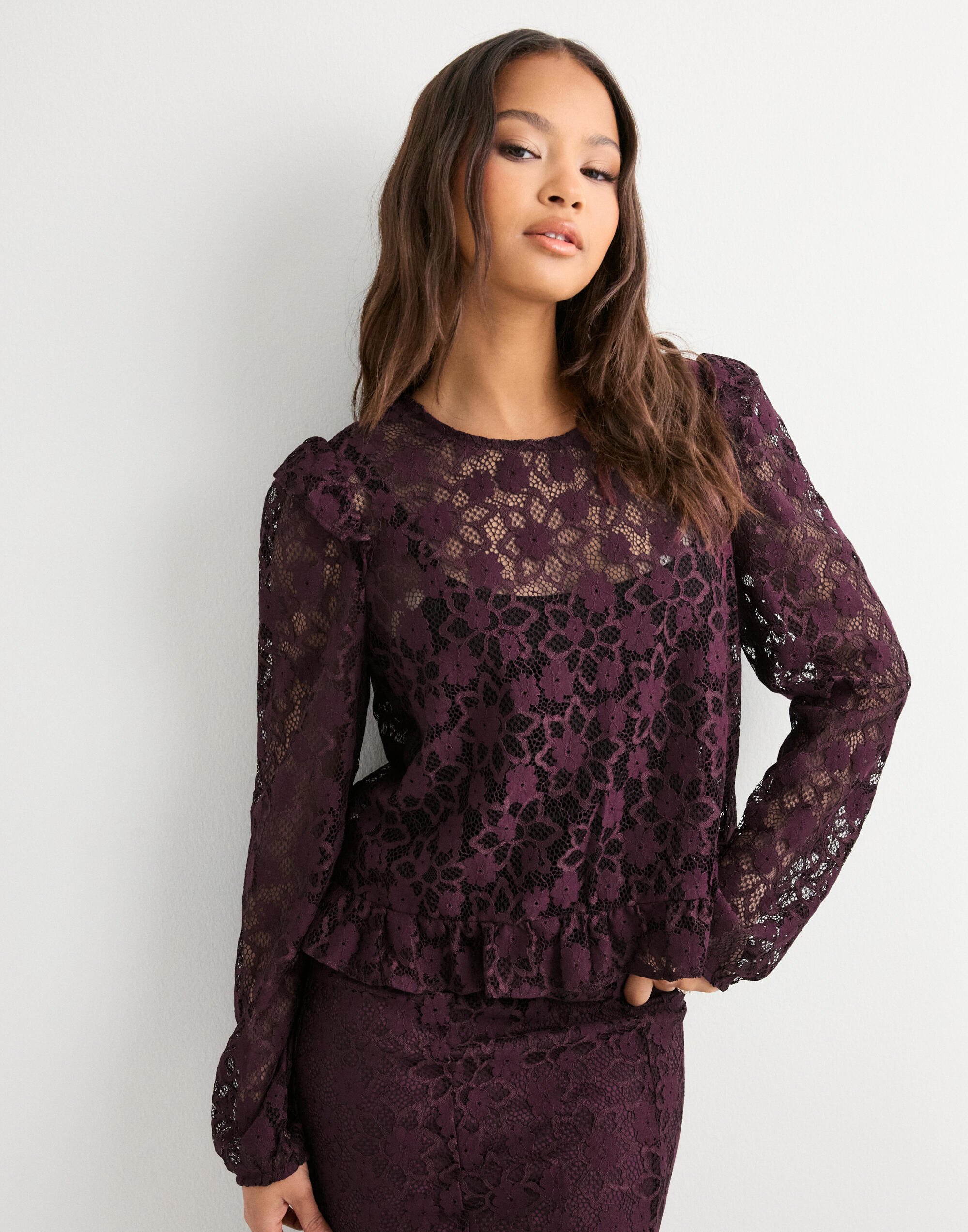 Köp Vero Moda VMMETA LACE LS TOP WVN GA - Winetasting | Nelly.com
