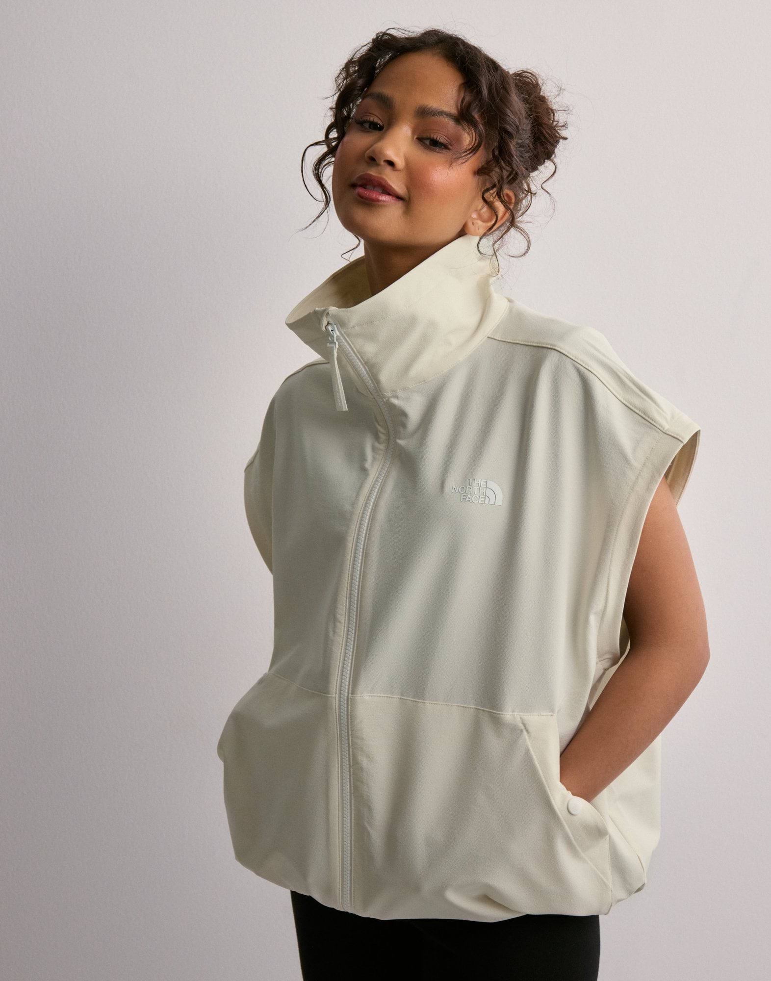 Buy The North Face W KARASAWA CONV JACKET - White | Nelly.com Buy The North Face W KARASAWA CONV JACKET - White | Nelly.com