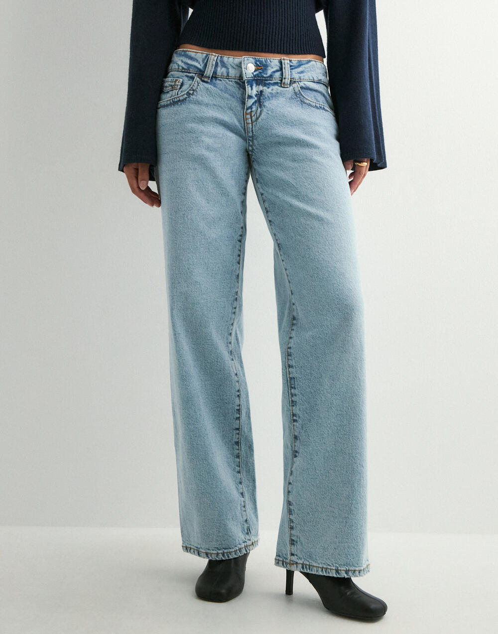 Buy Gina Tricot Ultra low wide jeans - *NY*Vintage Blue | Nelly.com