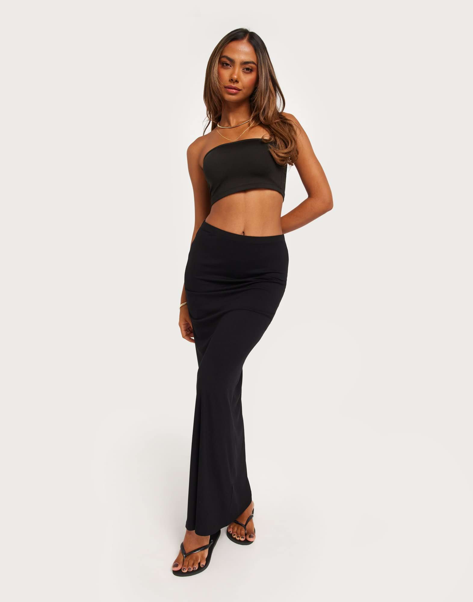Osta Vero Moda VMBIANCA TUBE CROP TOP JRS - Black | Nelly.com