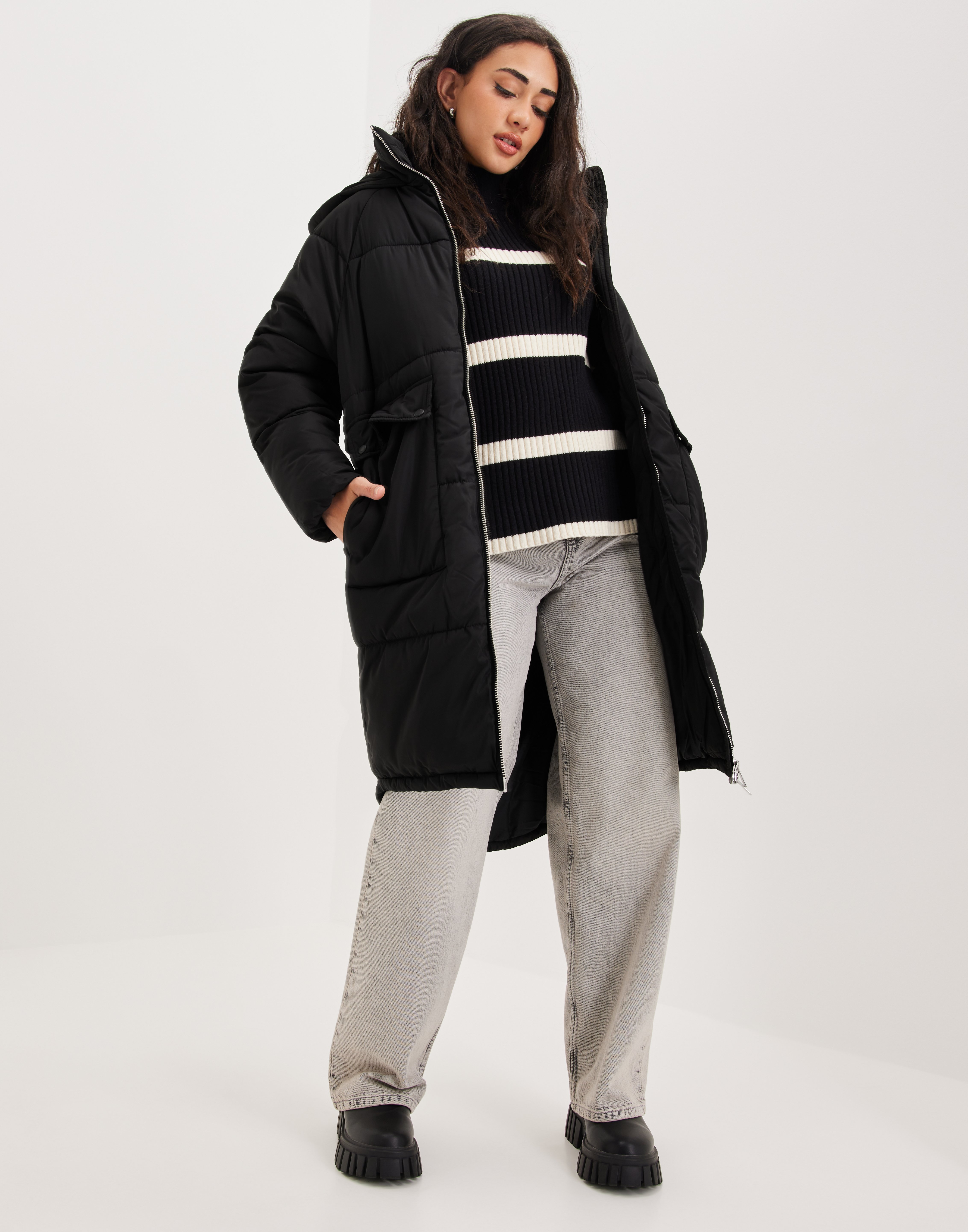 Osta Only ONLGABI OVERSIZED LONG COAT OTW NOO - Black | Nelly.com