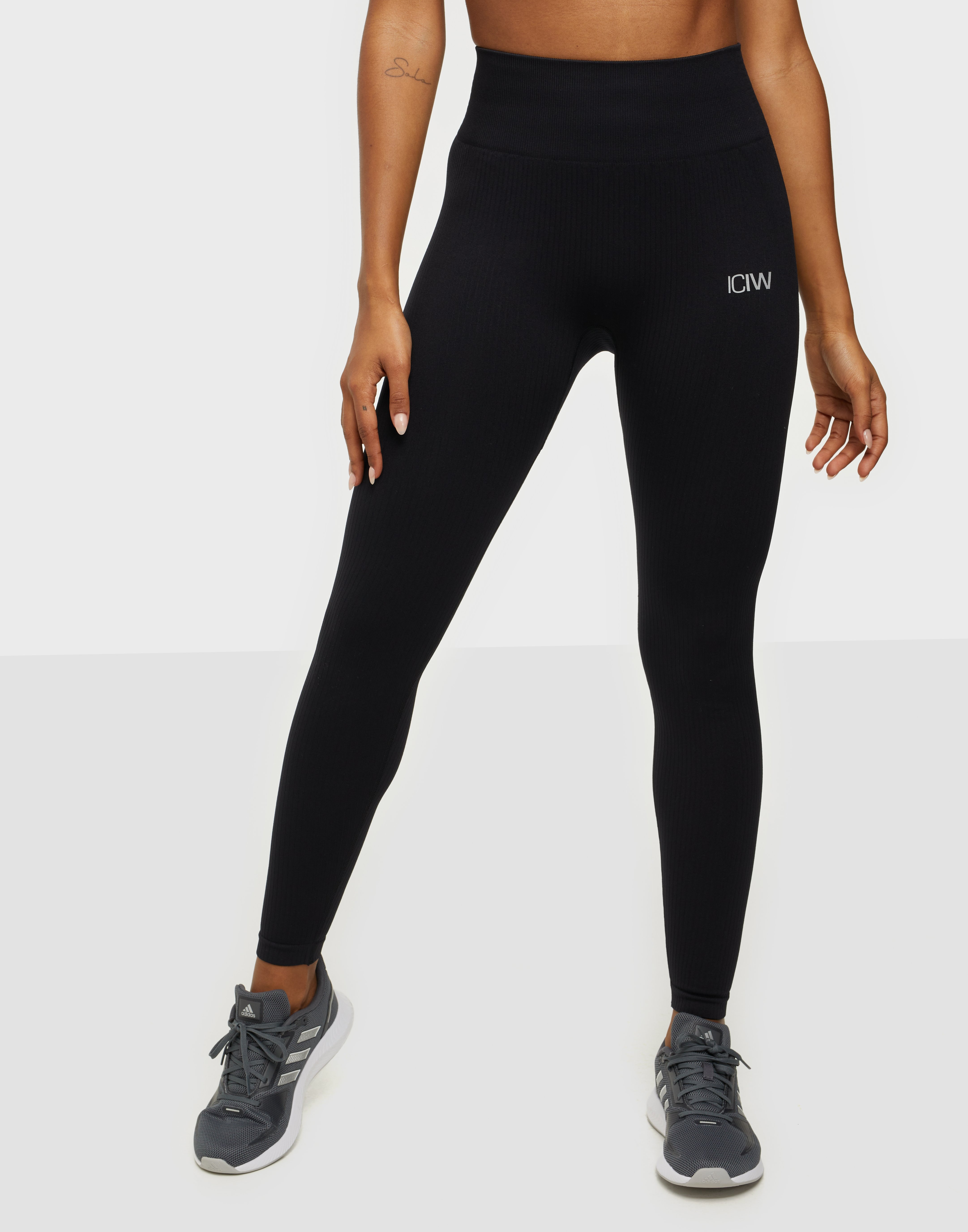 Köp ICANIWILL Define Ribbed Tights - Black | Nelly.com