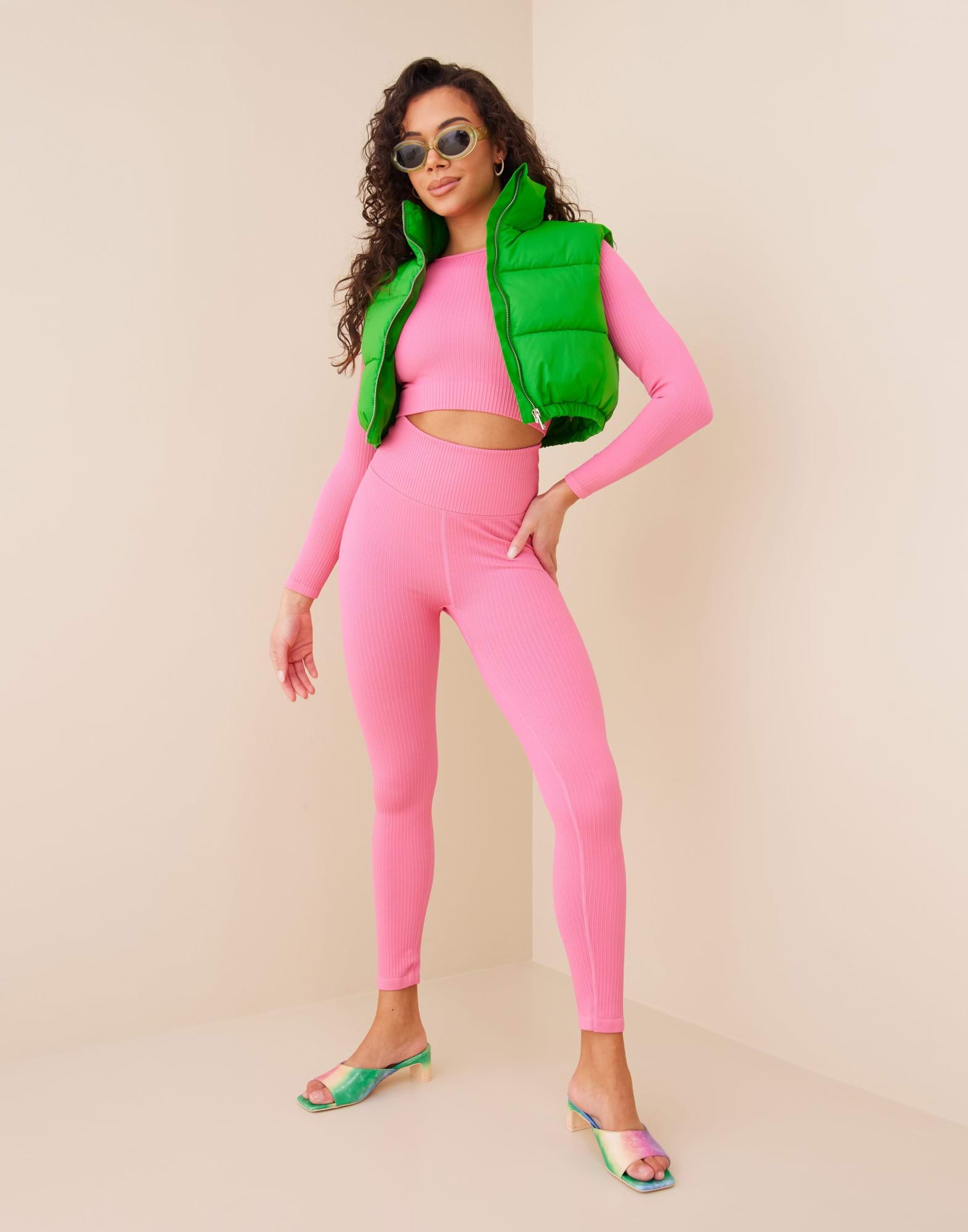 Buy Nelly Cropped Puffer Vest - Green | Nelly.com
