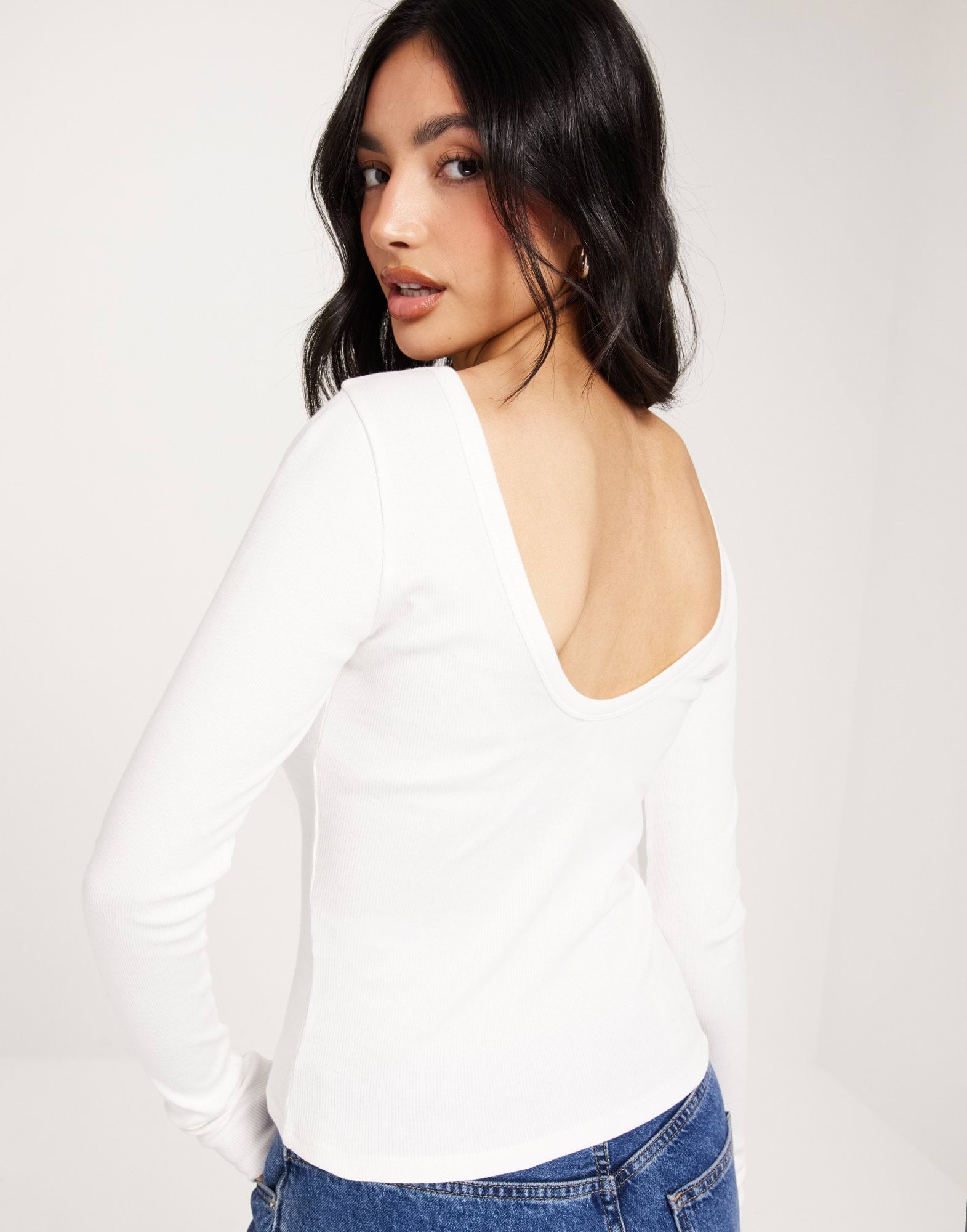 Buy Nelly Scoop Back Base Top - White | Nelly.com