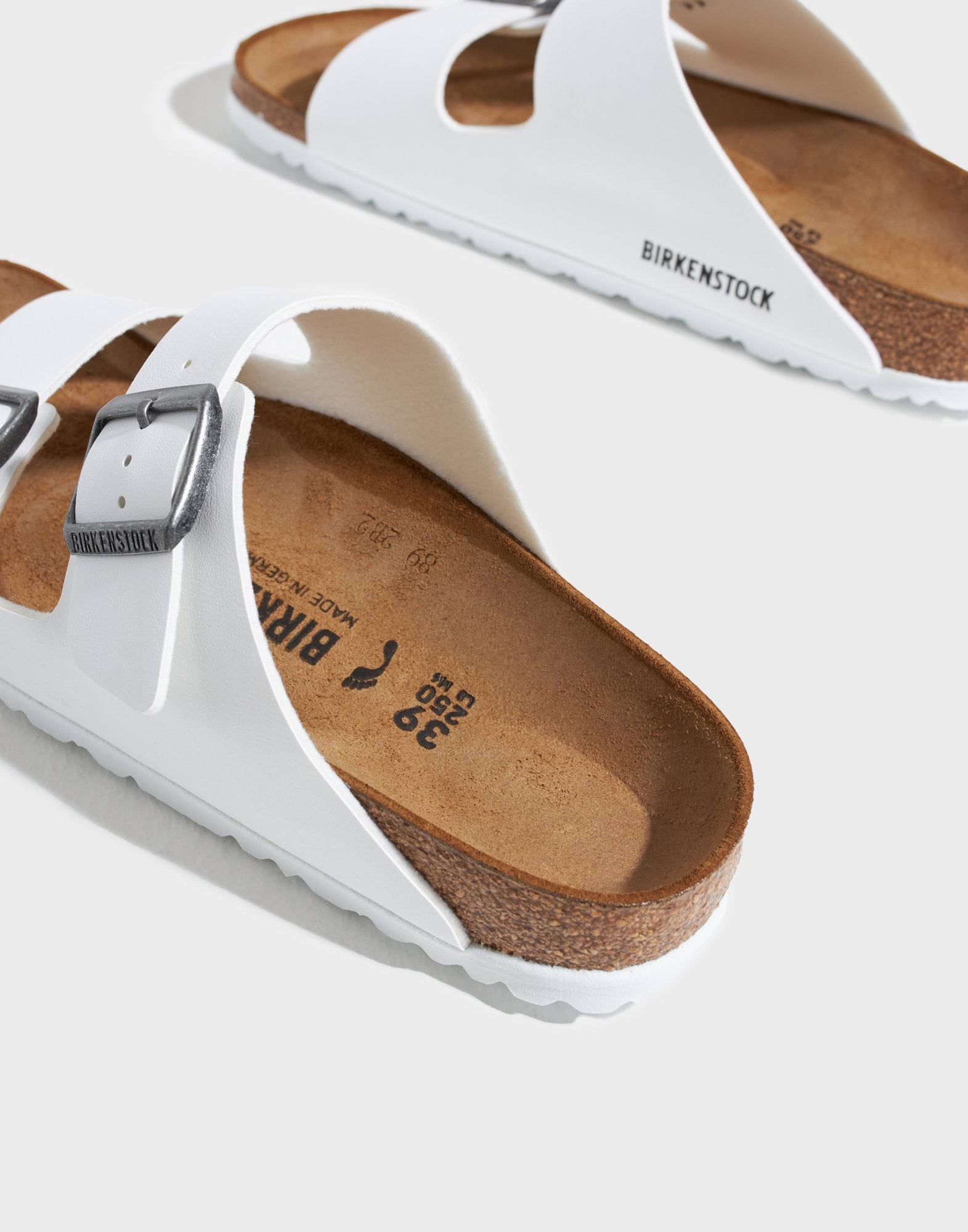 Buy Birkenstock Arizona BF Narrow Fit - White | Nelly.com