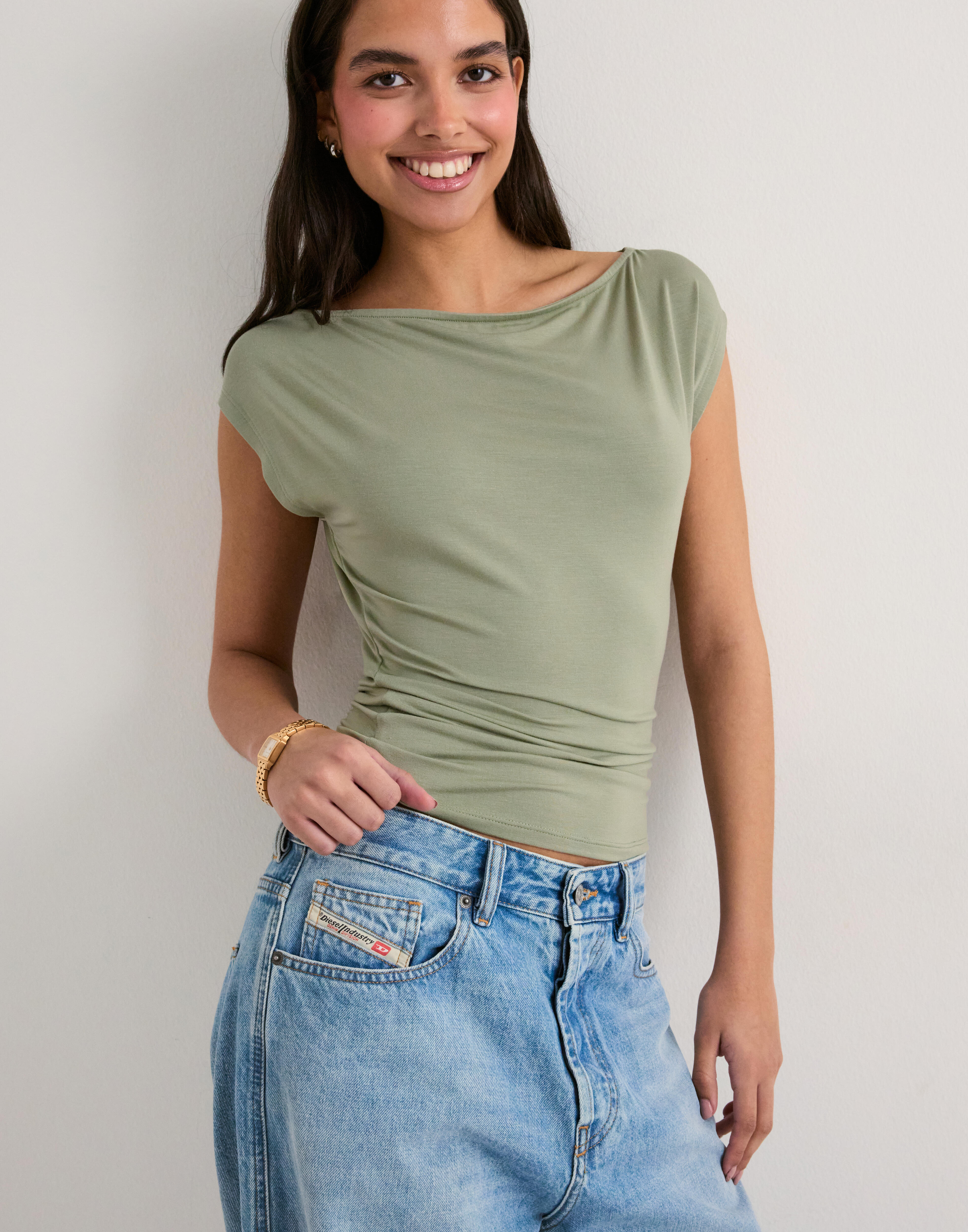 Kaufen Nelly Ultra Soft Shoulder Top - Light Green | Nelly.com