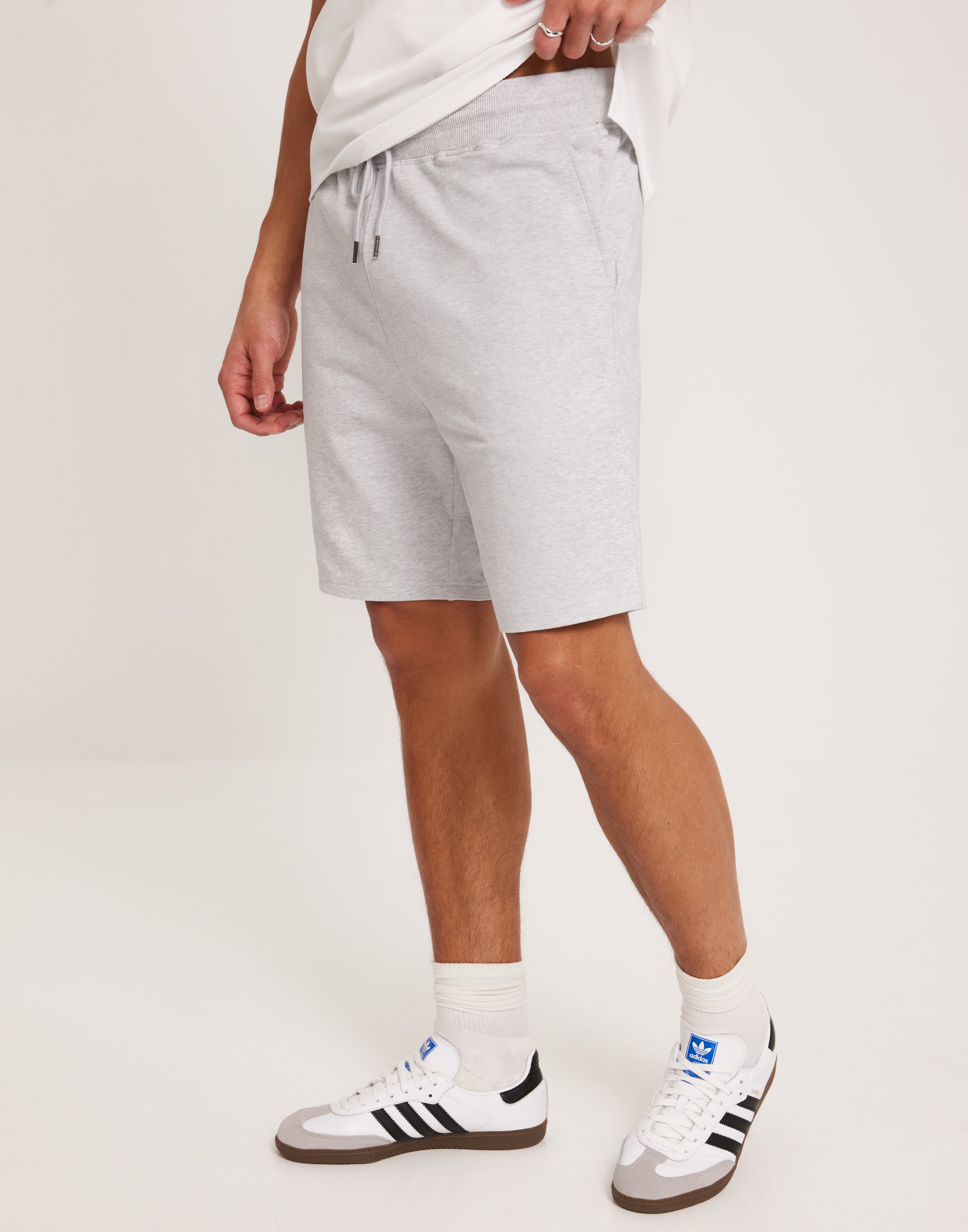 Köp Bread & Boxers Lounge Short - Light Grey Melange | NLYMAN