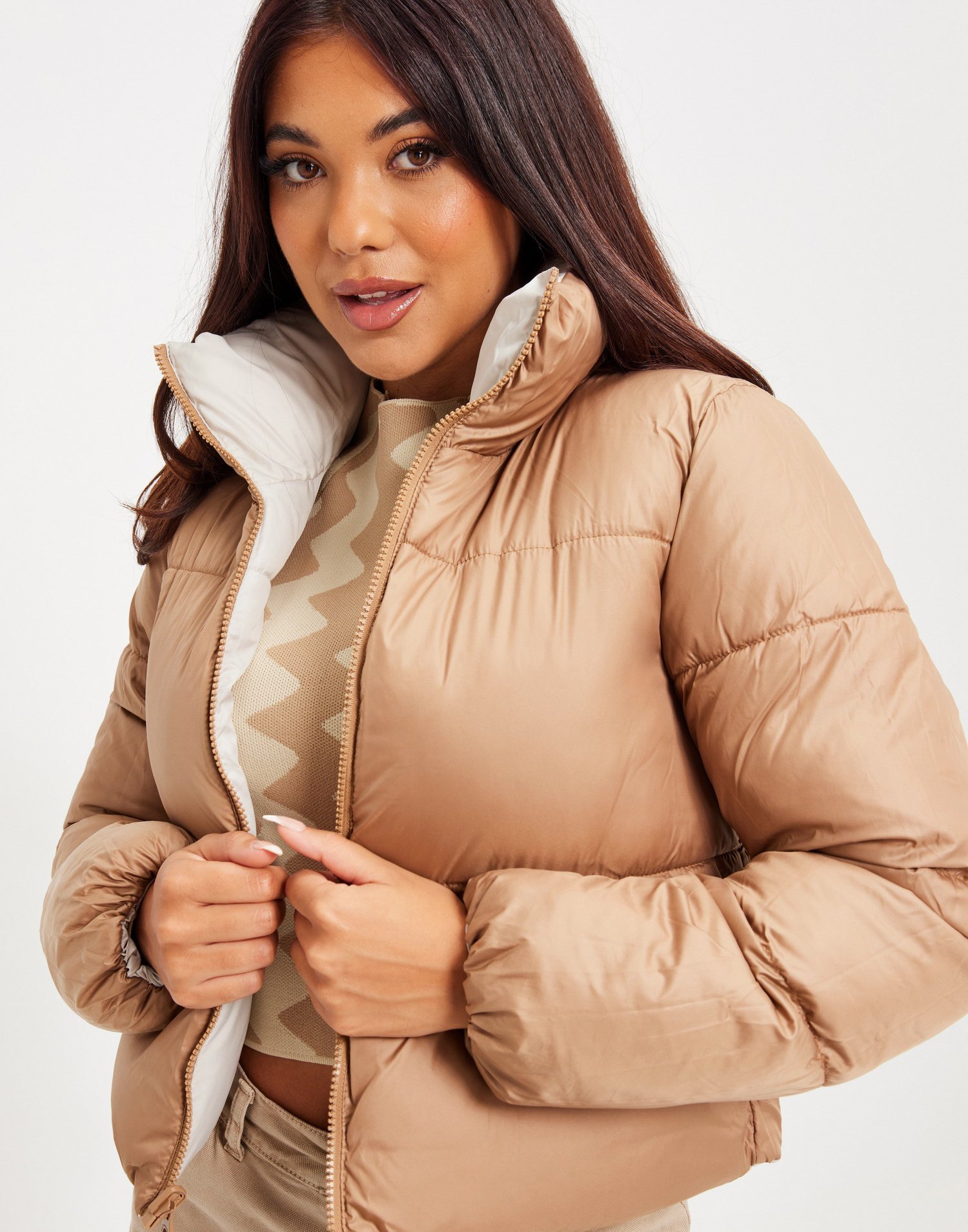 Buy Only ONLRICKY REVERSE. PUFF JACKET CC OT - Silver Lining Rev ...