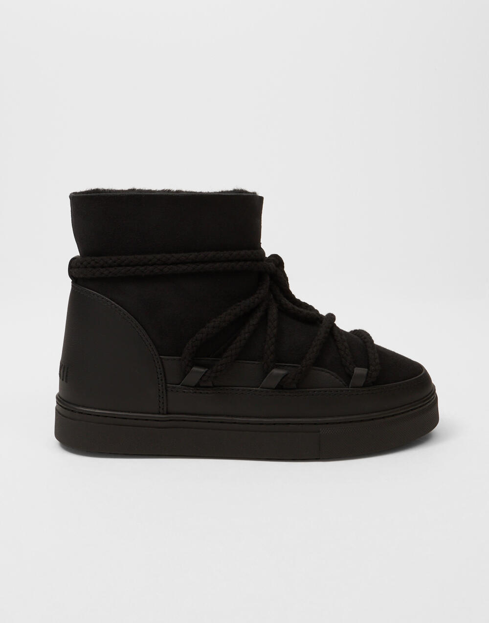 Kjøp Inuikii CLASSIC - Black | Nelly.com