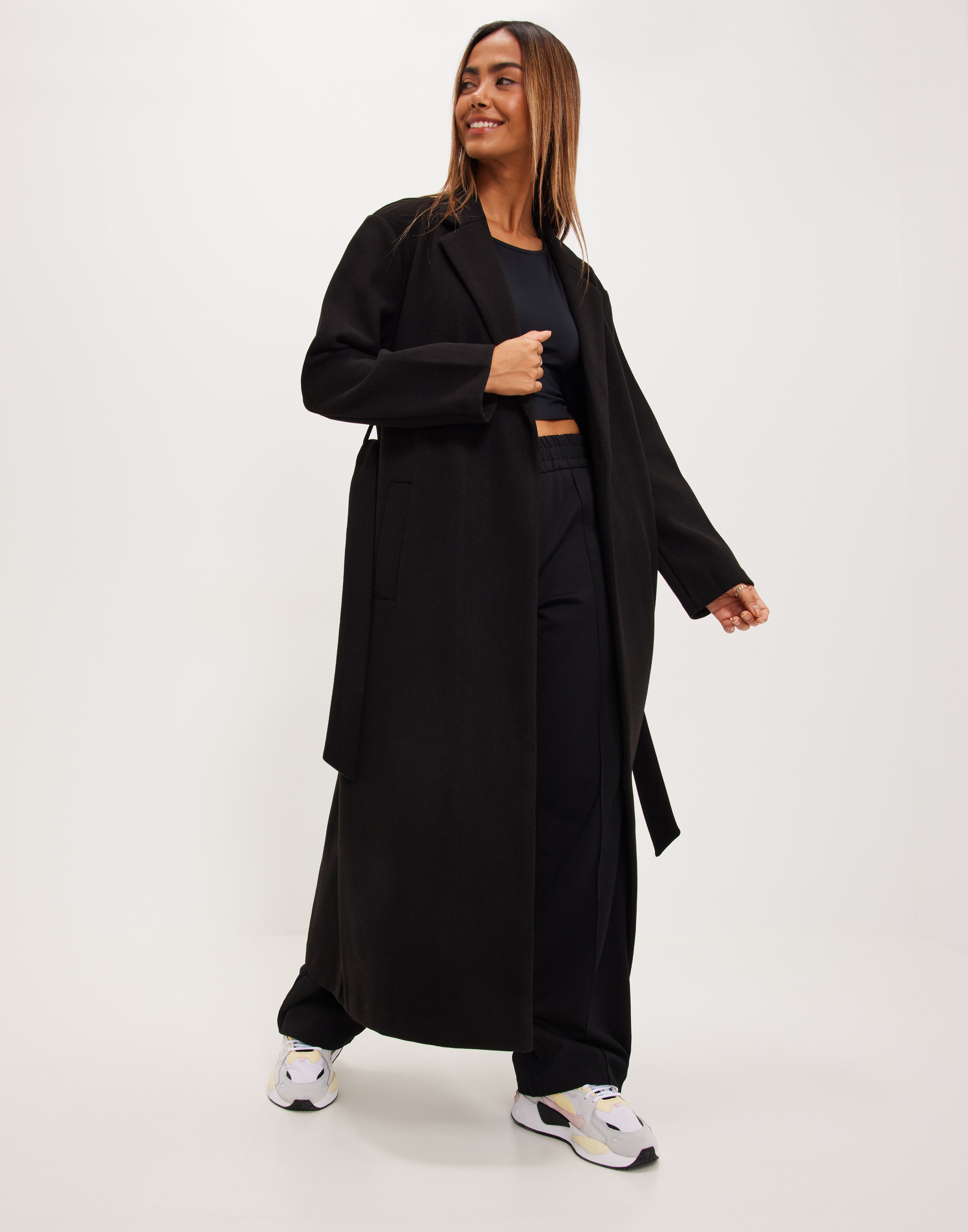 Osta Only ONLTRILLION BELT X-LONG COATIGAN CC - Black Solid | Nelly.com