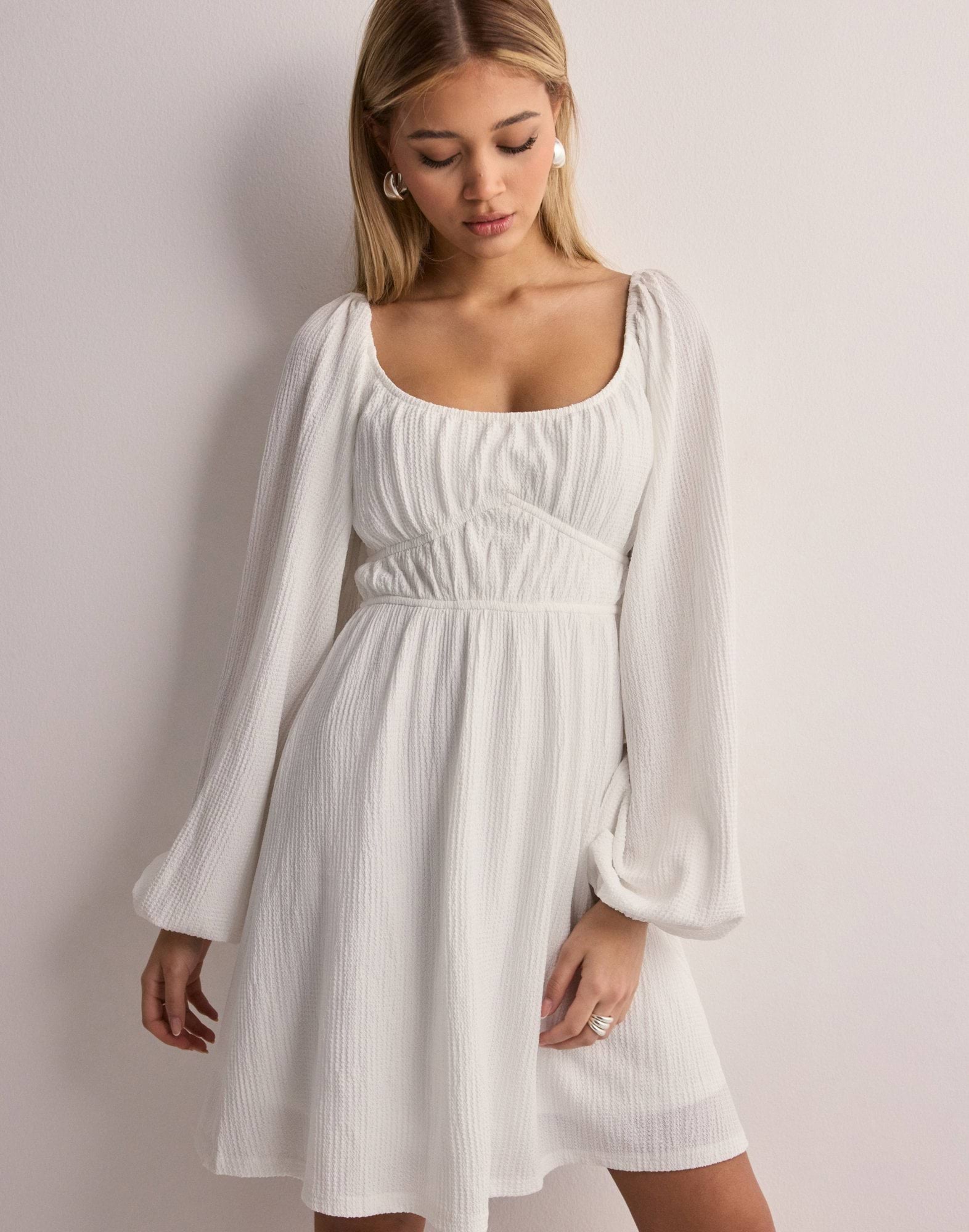 Kjøp Nelly Fine Detail Dress - White | Nelly.com