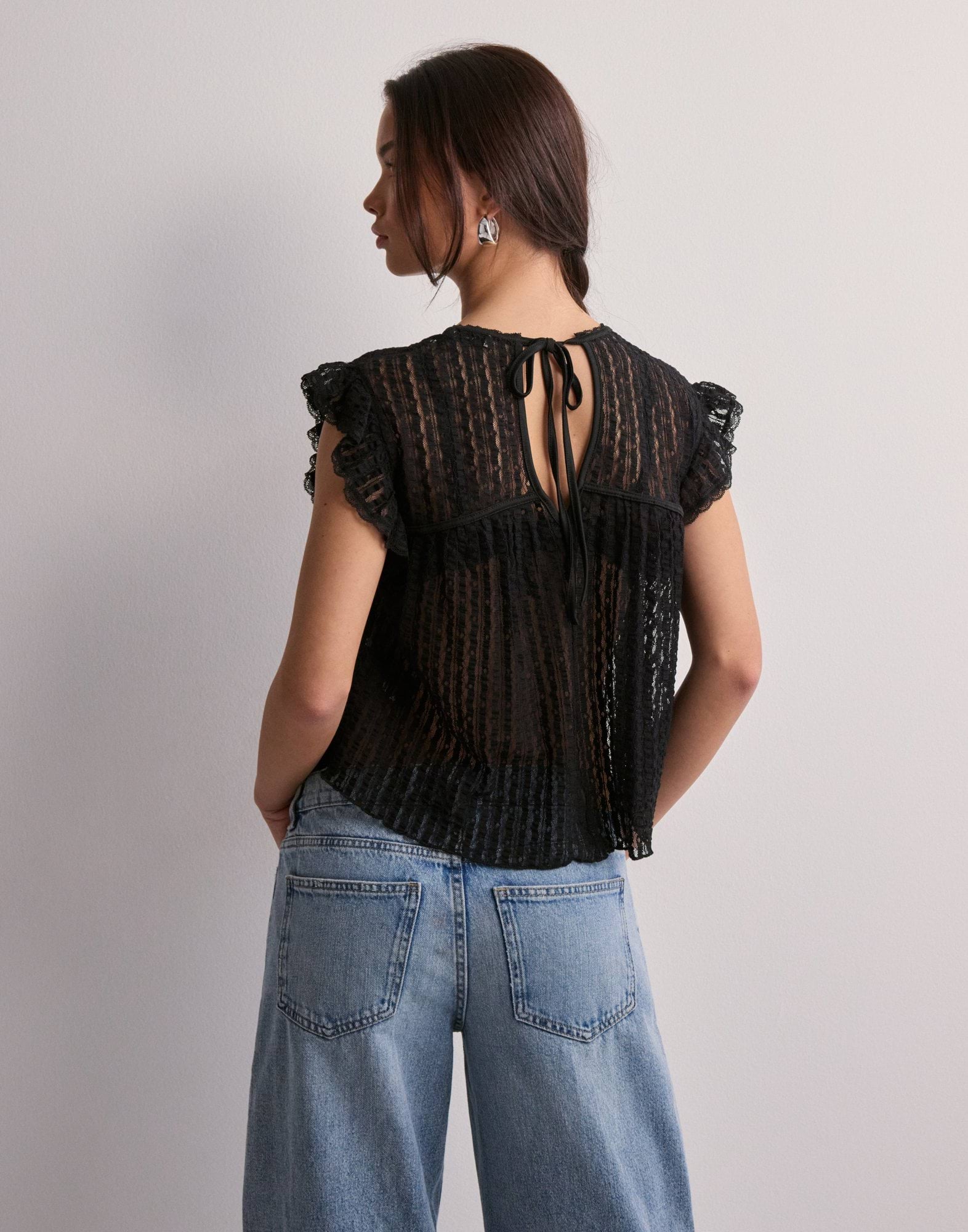 Kjøp Nelly Lovely Blouse Top - Black | Nelly.com