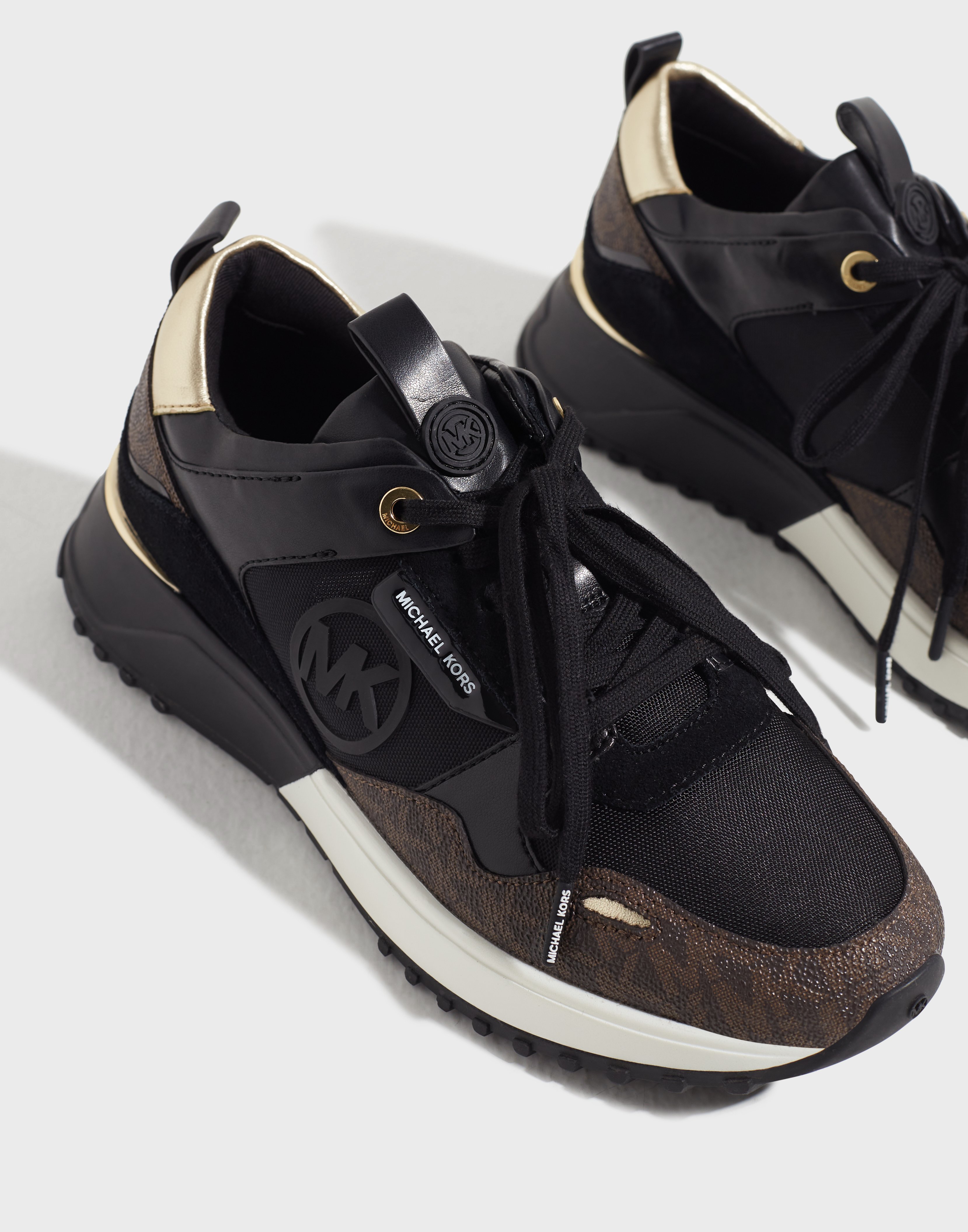 Buy Michael Kors THEO TRAINER - Black | Nelly.com