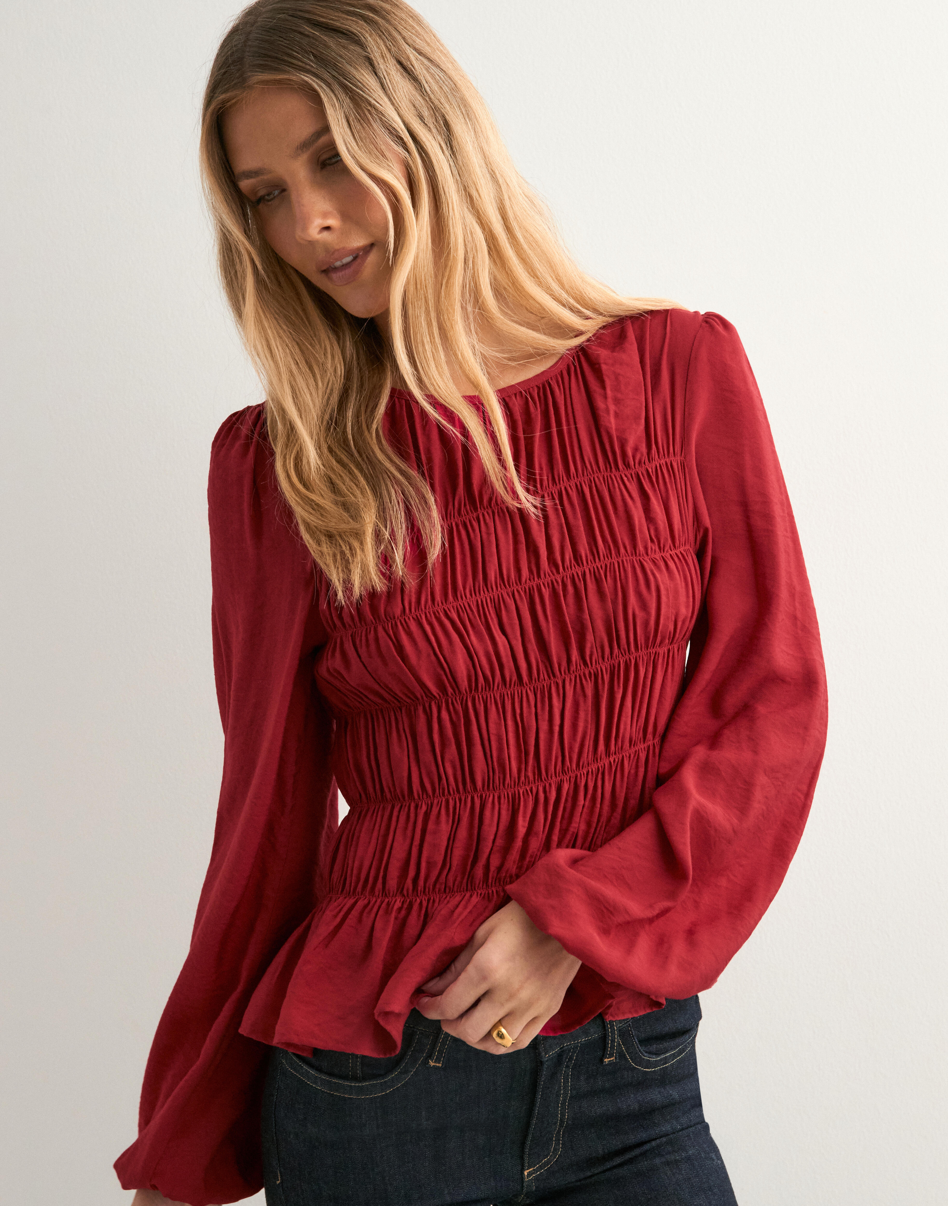 Köp Nelly My Best Smock Blouse - Red | Nelly.com