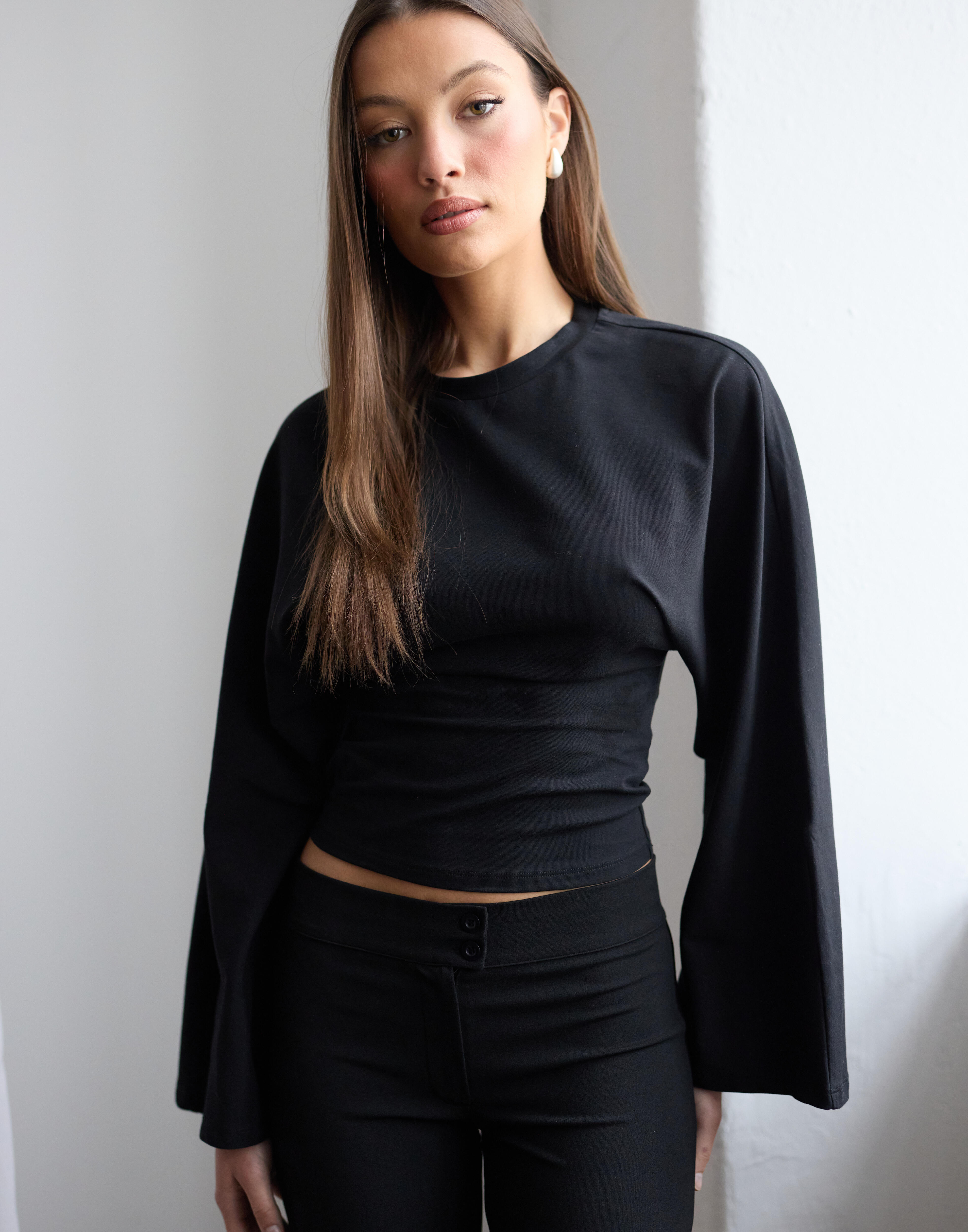 Buy Nelly Wide Sleeve LS Top - Black | Nelly.com