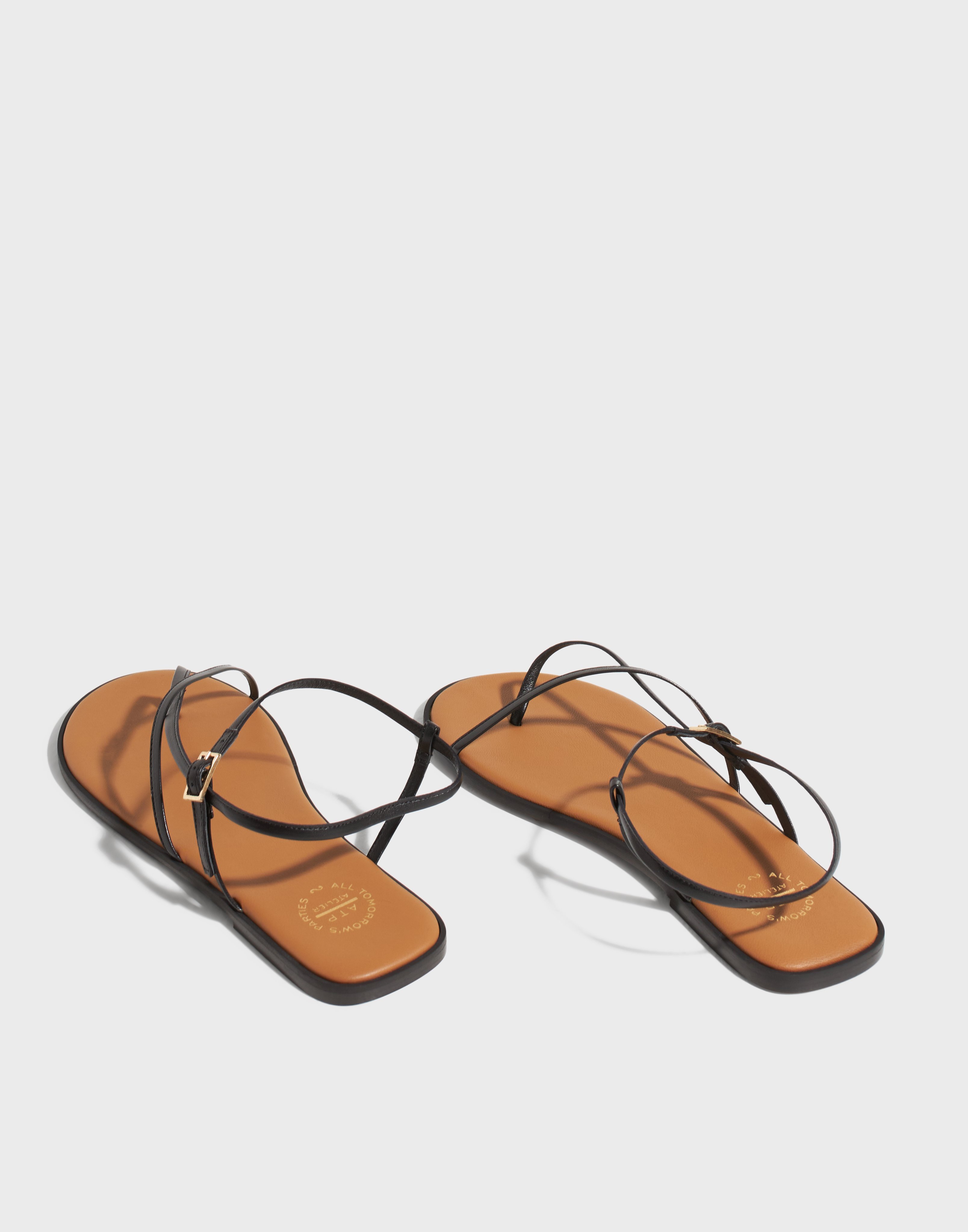 Köp ATP ATELIER Capri Nappa Flat Sandals - Black | Nelly.com