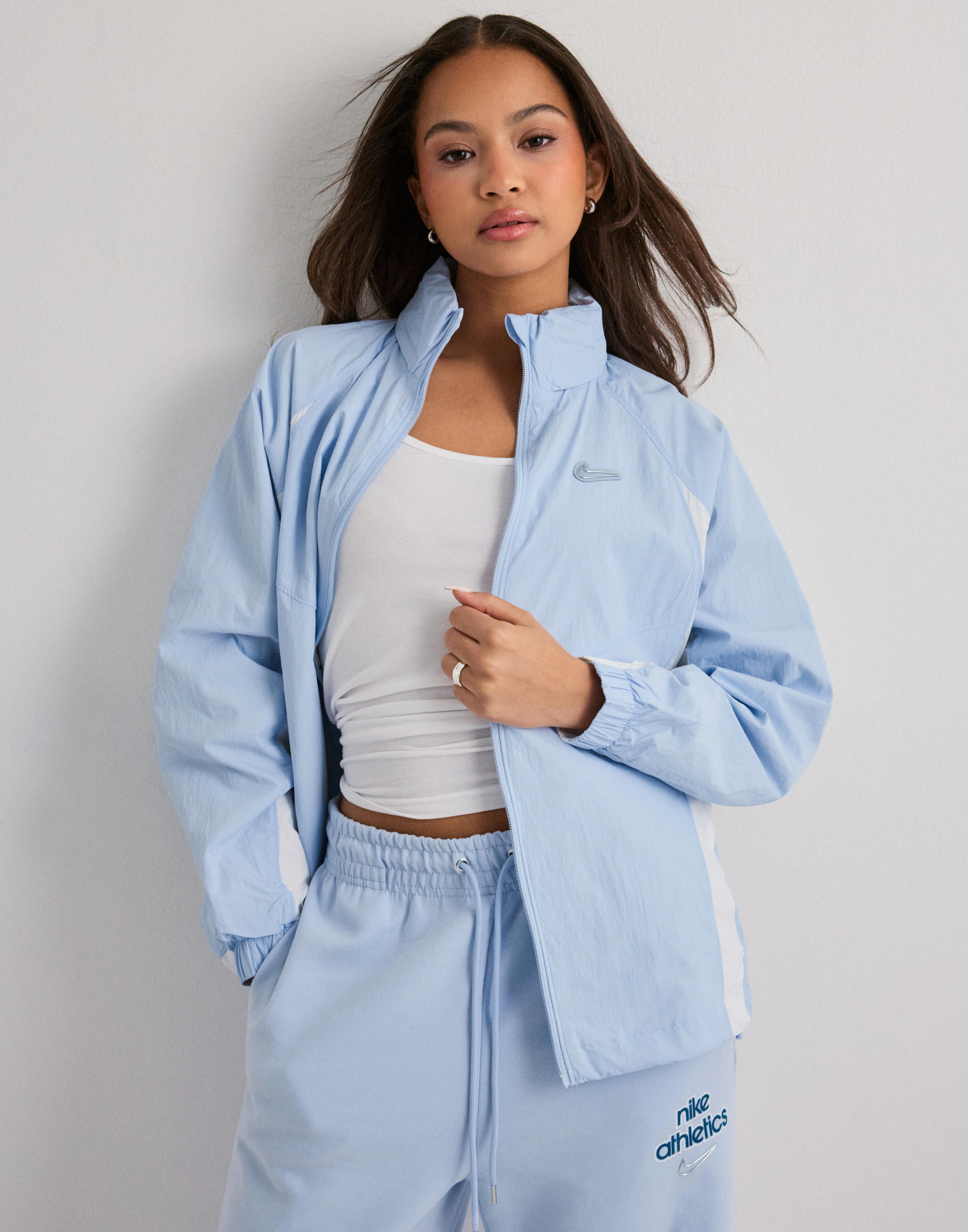 Köp Nike W Nsw Wvn Jacket Gls - Blue | Nelly.com
