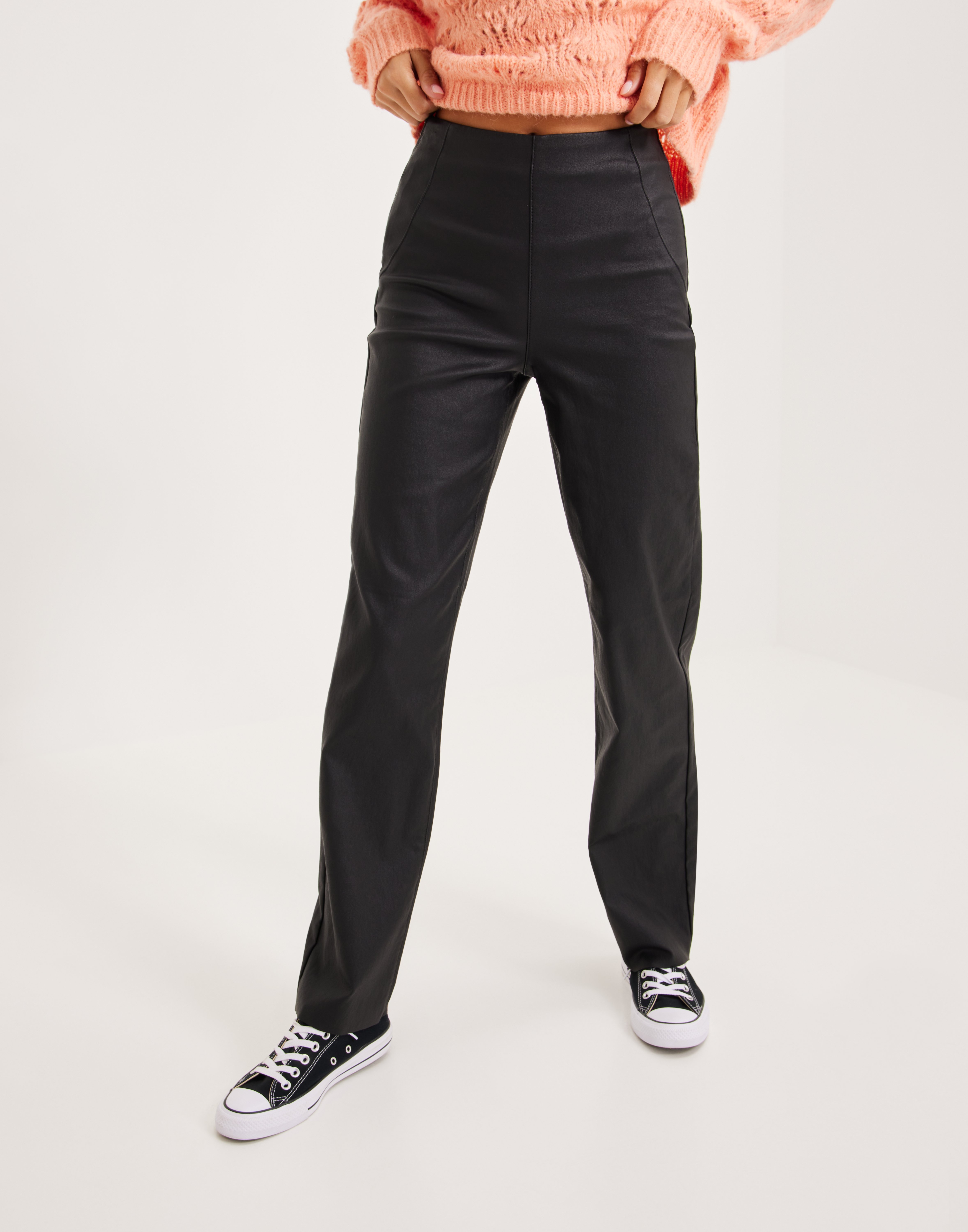 Buy OBJECT OBJBELLE LISA WIDE COATED PANTS A A - Black | Nelly.com