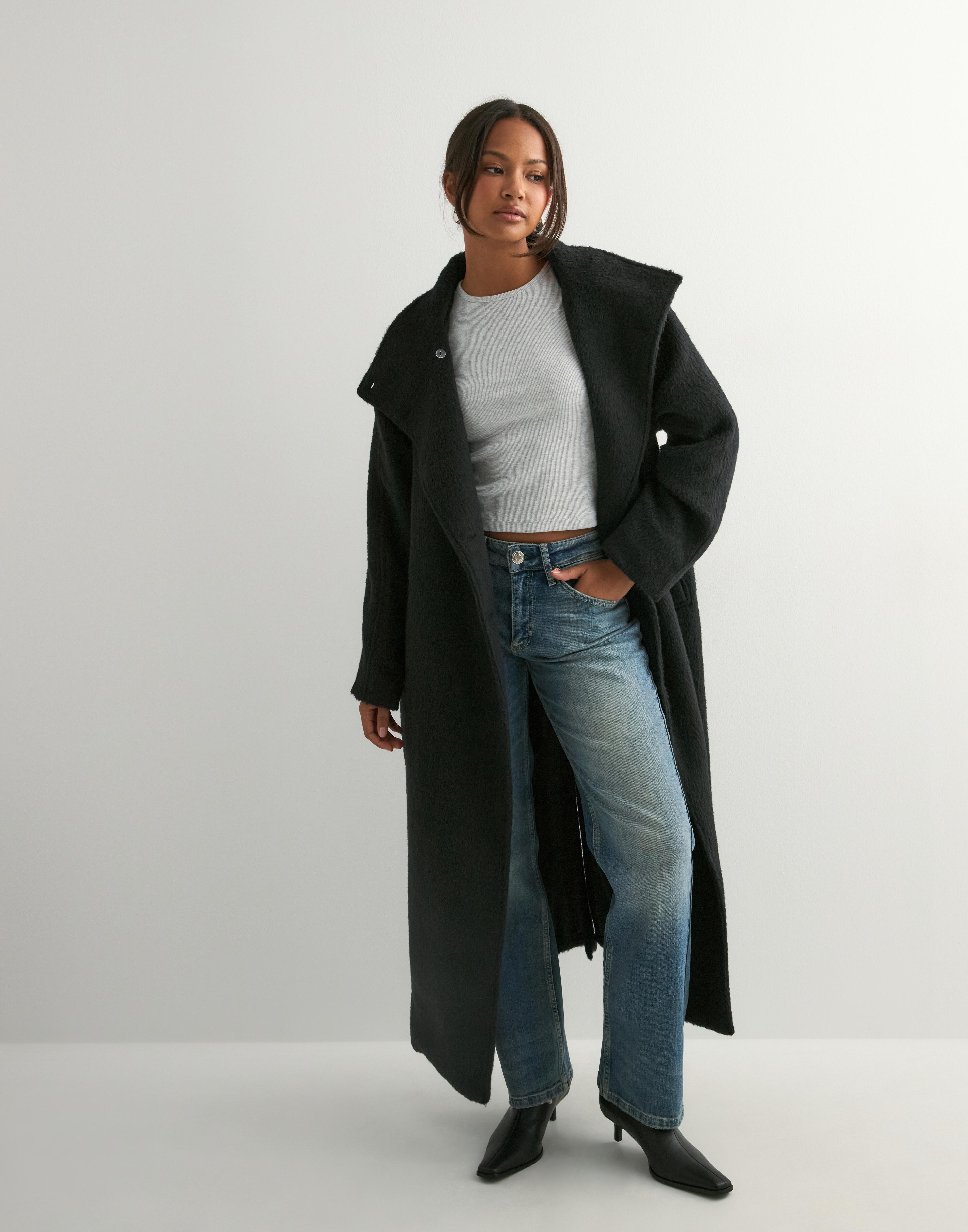 Köp Nelly High Collar Belted Coat - Black | Nelly.com