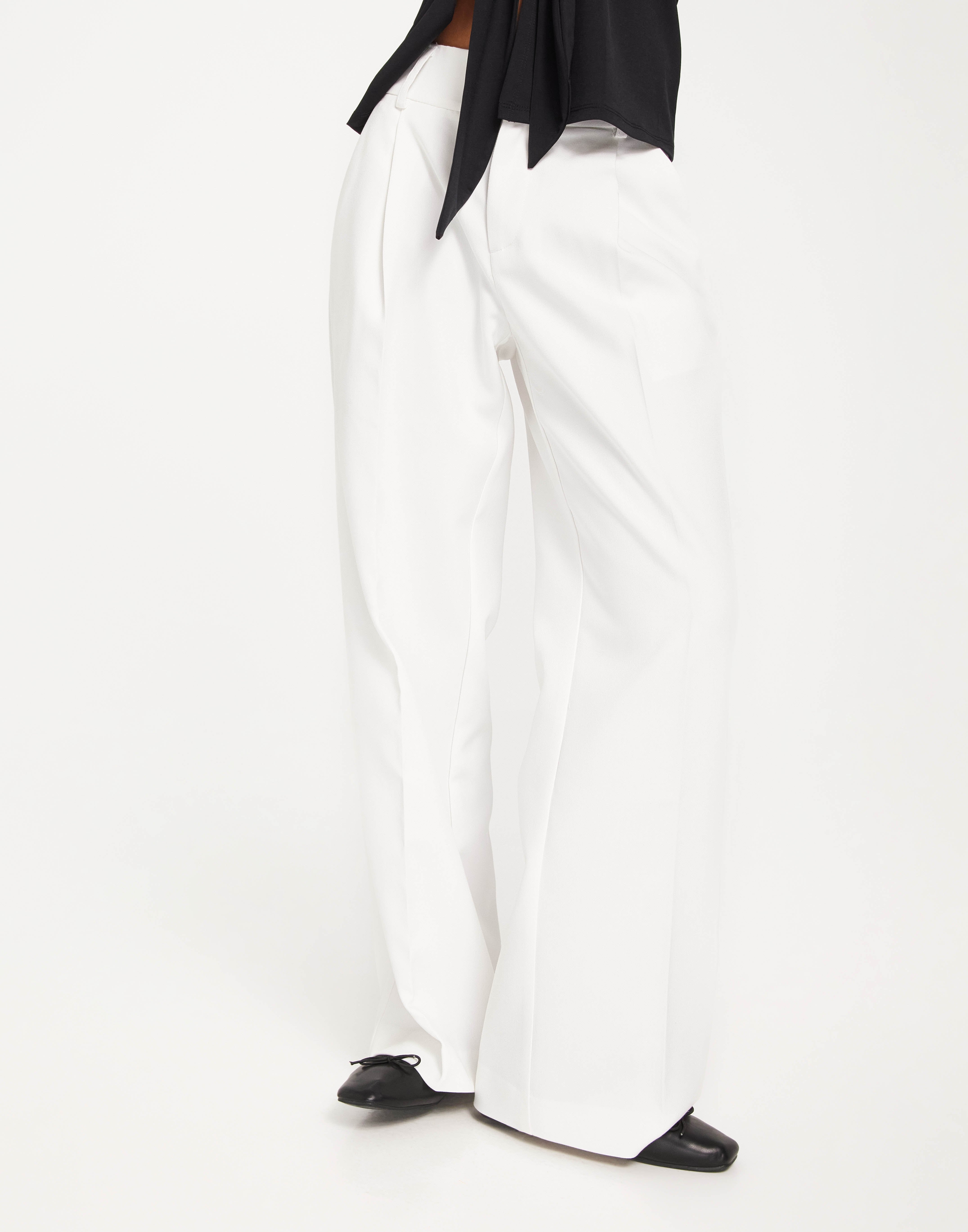 Köp Gina Tricot Low Waist Trousers - White | Nelly.com