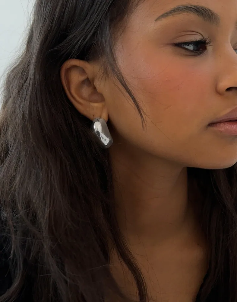 Köp Pilgrim DUNE Earrings - Silver | Nelly.com