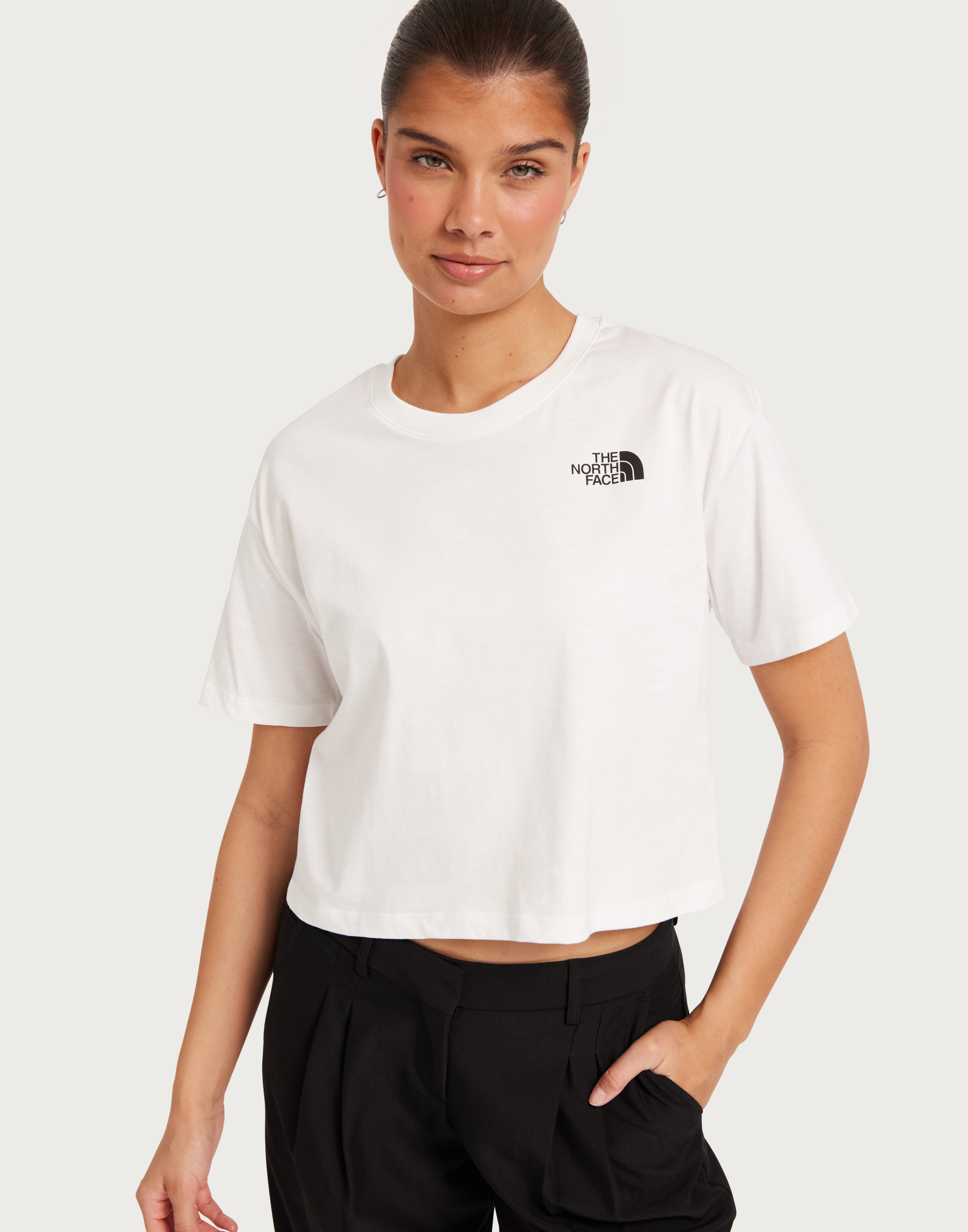Buy The North Face W CROPPED SD TEE - White | Nelly.com