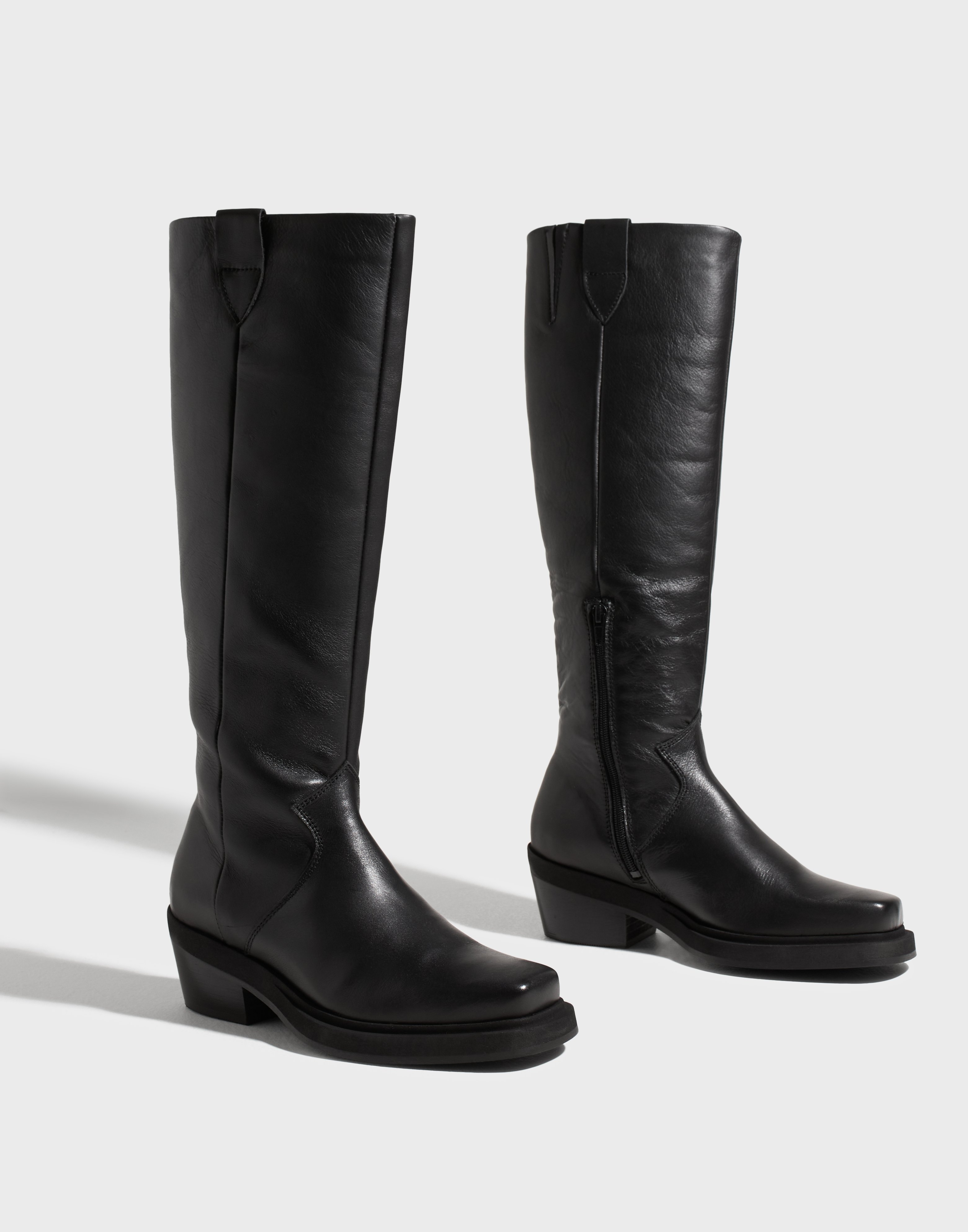 Köp Pavement Dusty Long - Black | Nelly.com