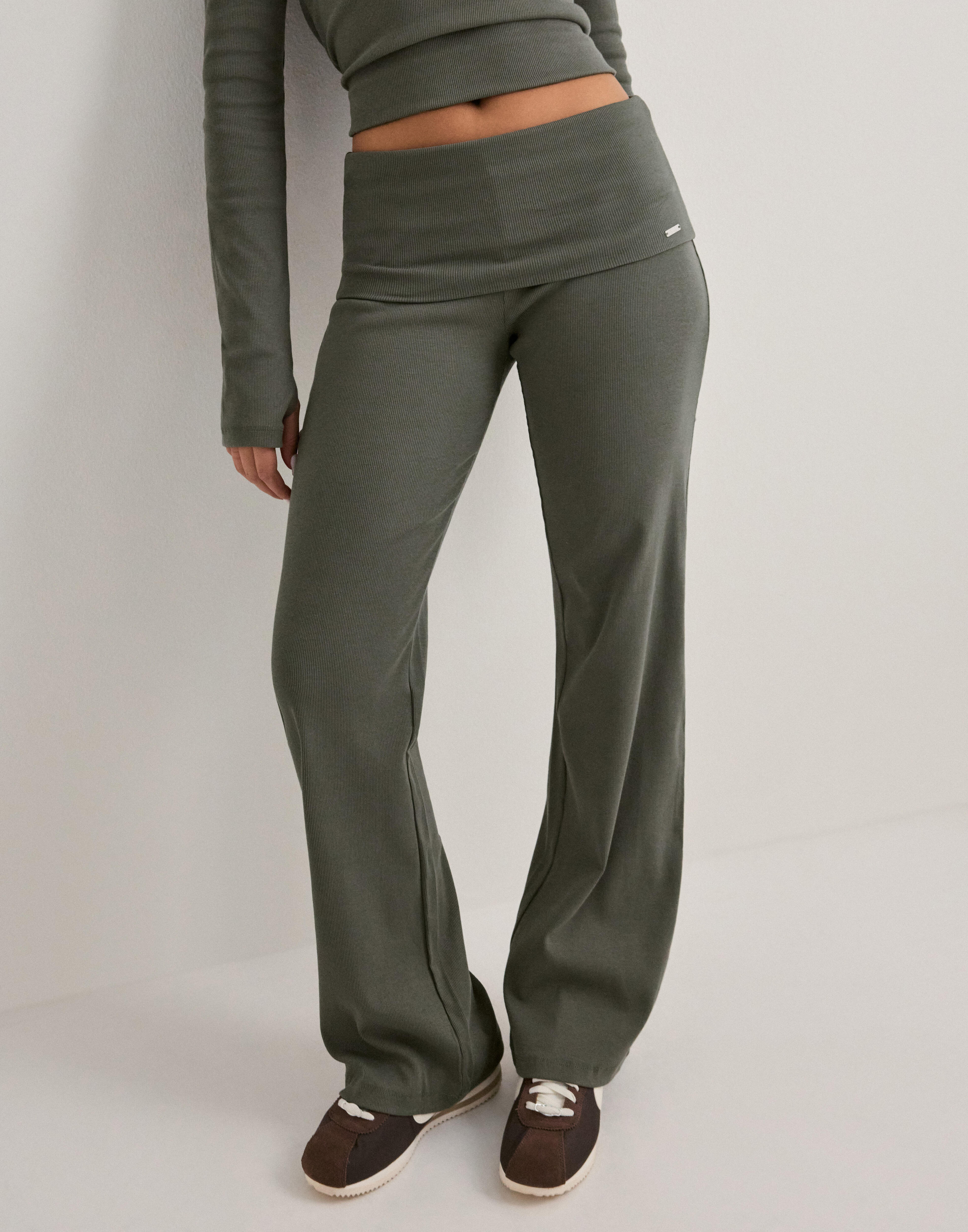 Kjøp Aim'n Ease Ribbed Pants - Ivy | Nelly.com