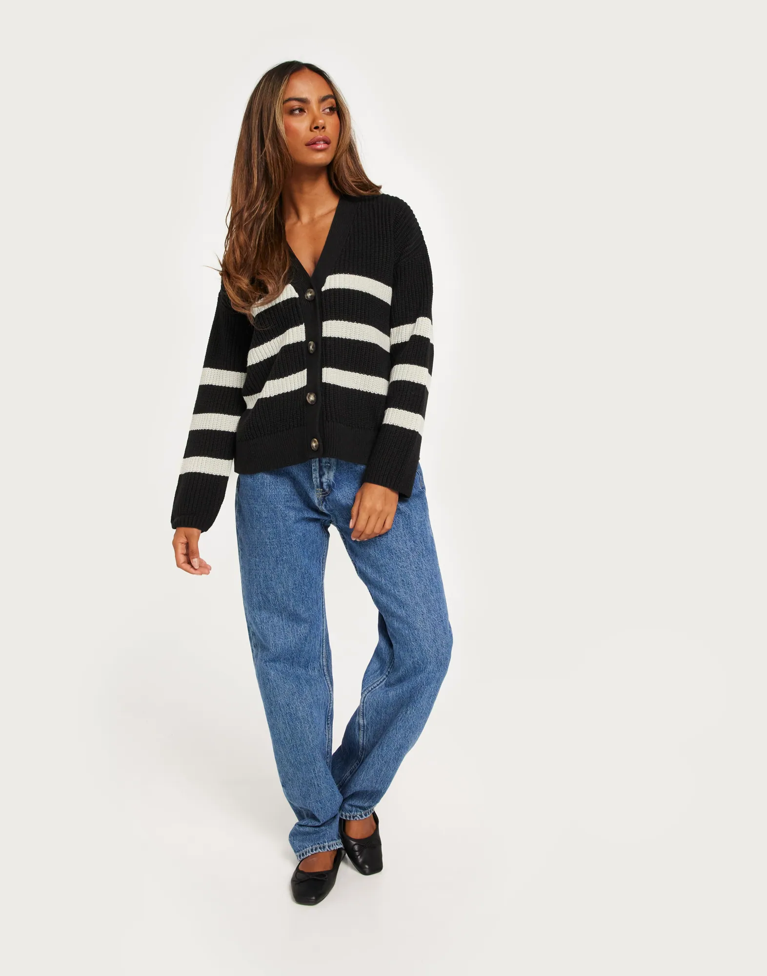 Kjøp Selected Femme SLFBLOOMIE LS KNIT V-NECK CARDIGAN - Black Snow ...