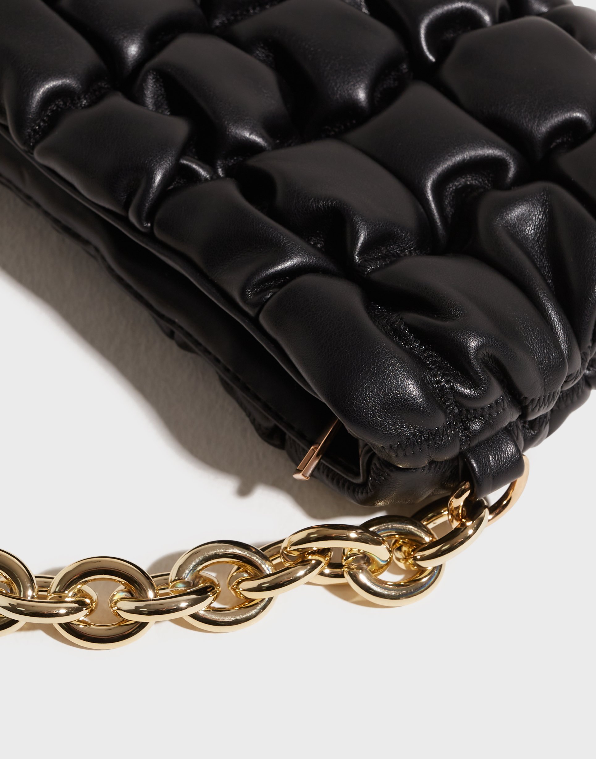 Kjøp Pieces PCNICOLINE SHOULDER BAG - Black | Nelly.com