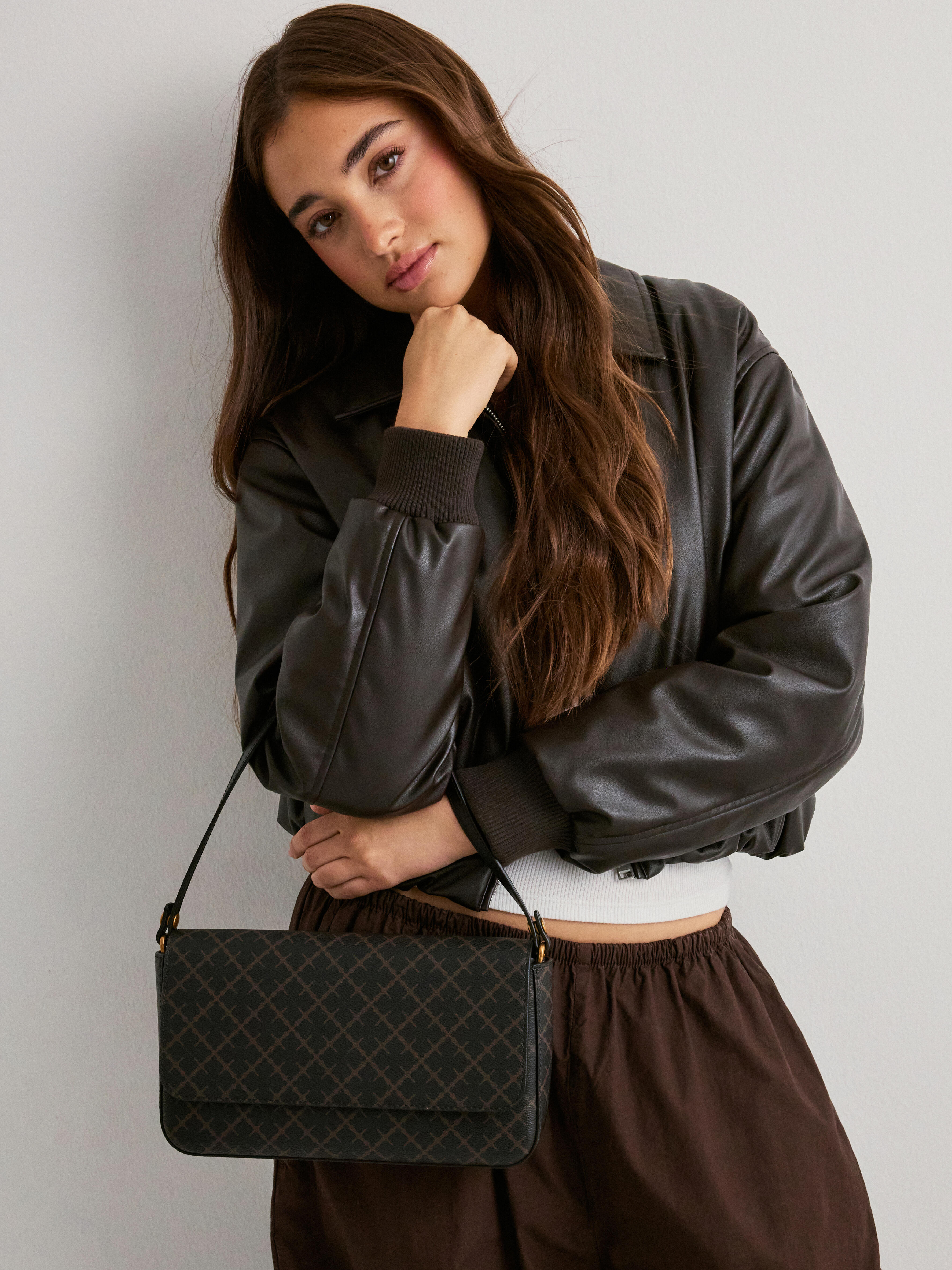 Köp By Malene Birger TALLIE - Dark Chocolate | Nelly.com