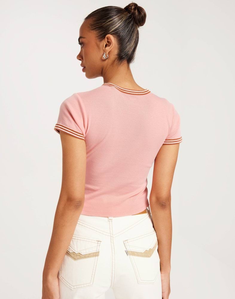 Buy Levi's GRAPHIC RINGER MINI TEE - Red | Nelly.com