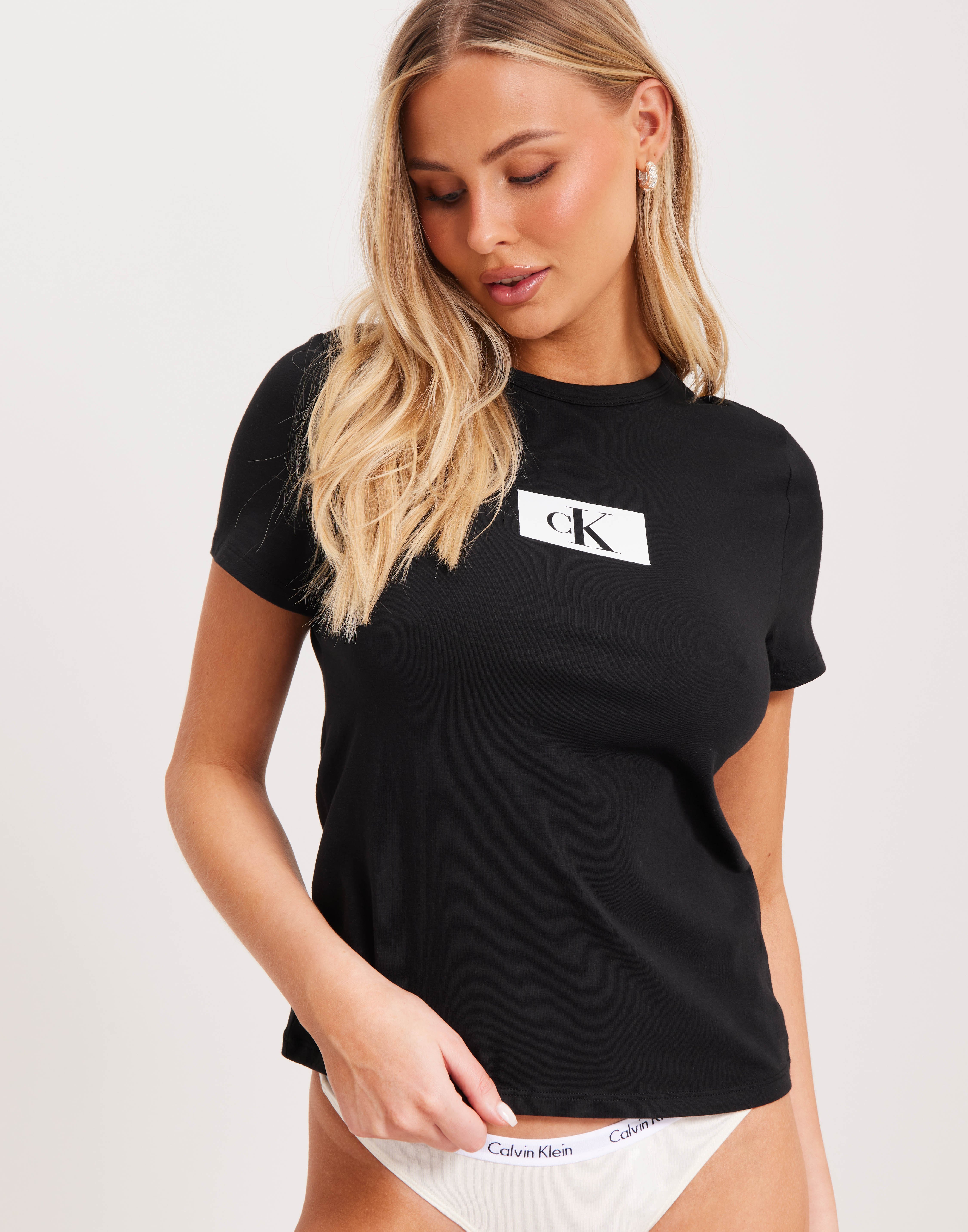 Osta Calvin Klein Underwear S/S CREW NECK - Black | Nelly.com