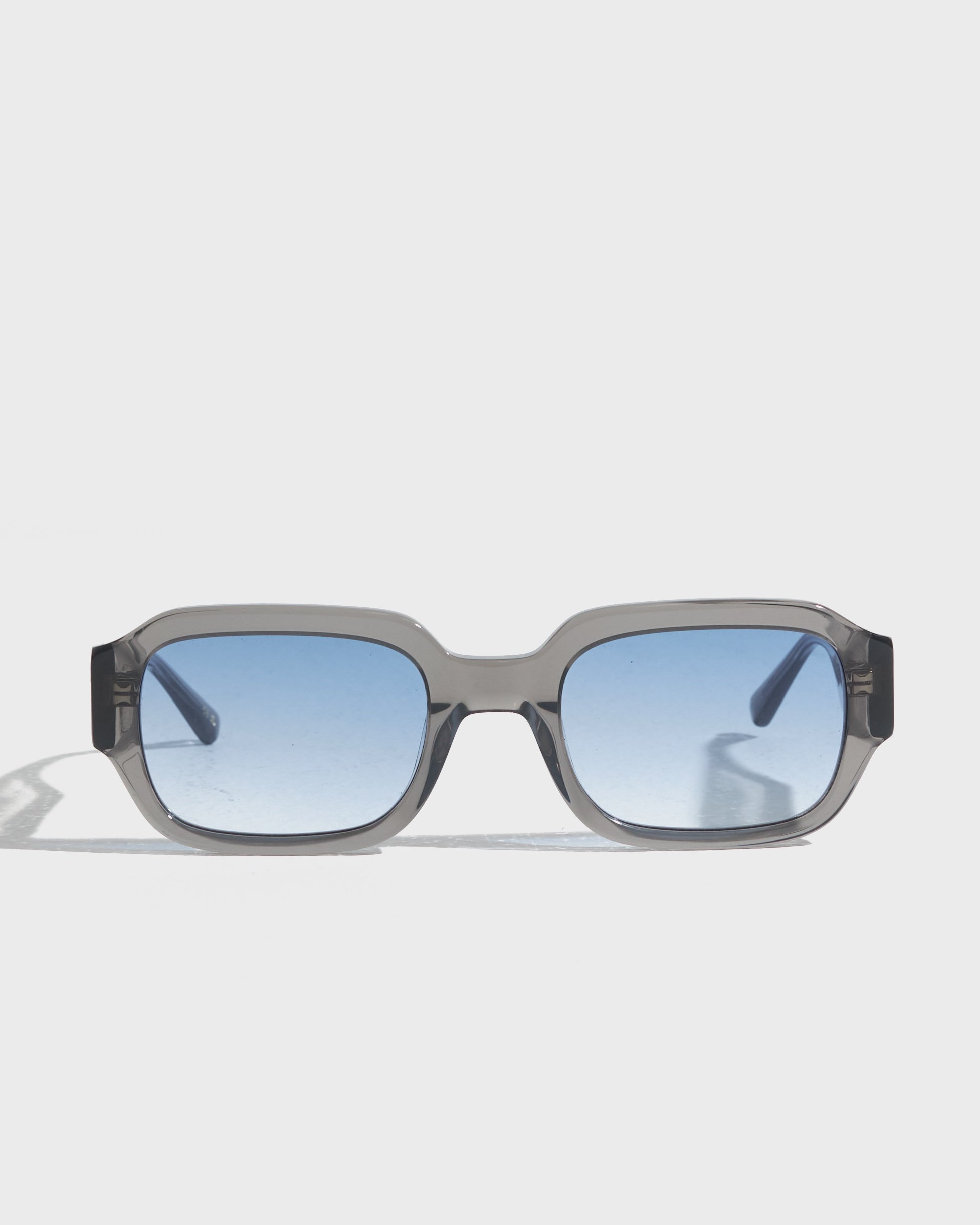 Köp Messy Weekend DOWNEY - Grey | NLYMAN