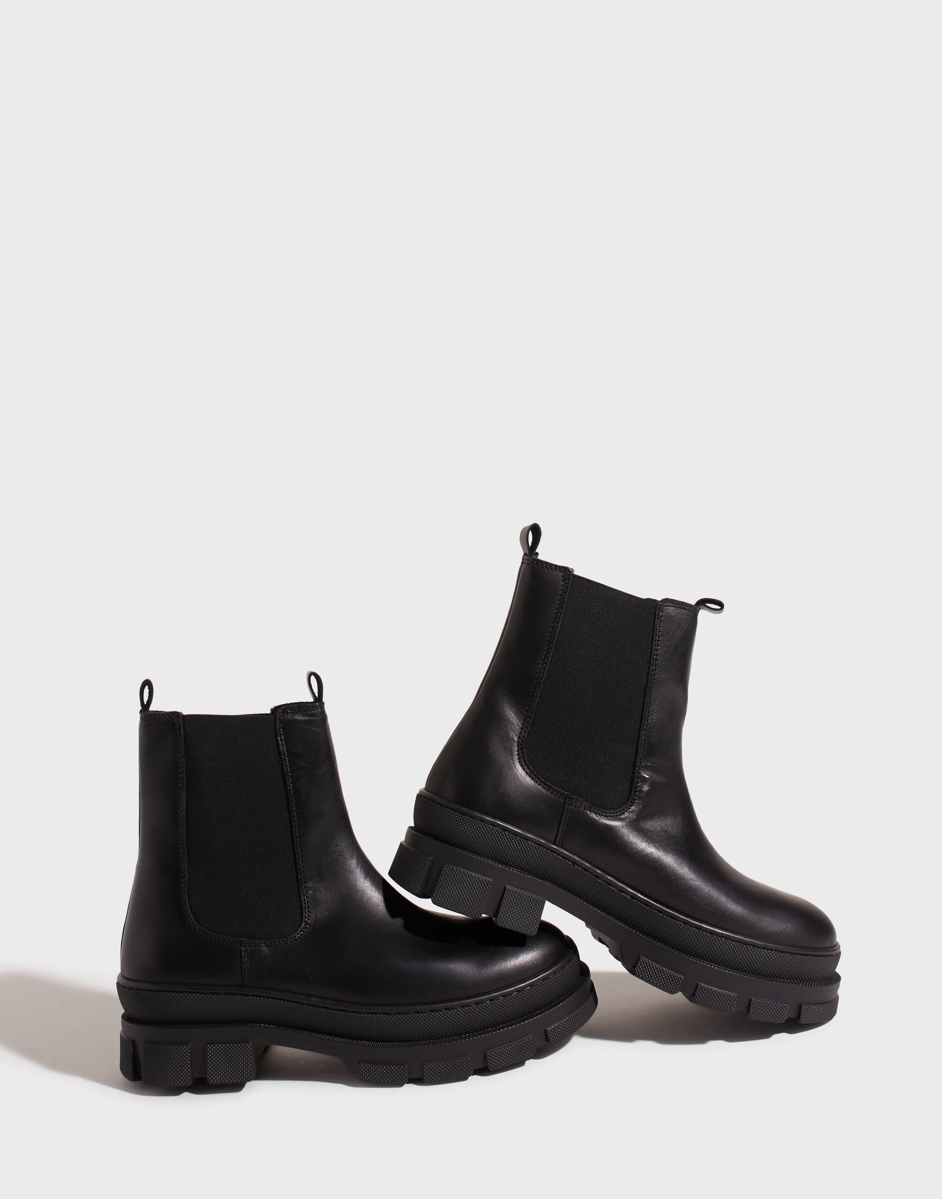 Buy Duffy Chunky Boots - Black | Nelly.com
