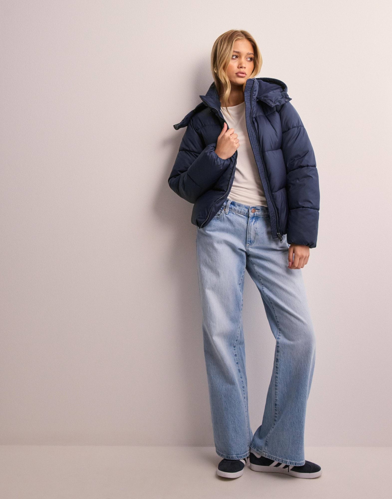 Køb Nelly Everyday Puffer Jacket (semi shiny) - Dark Blue | Nelly.com