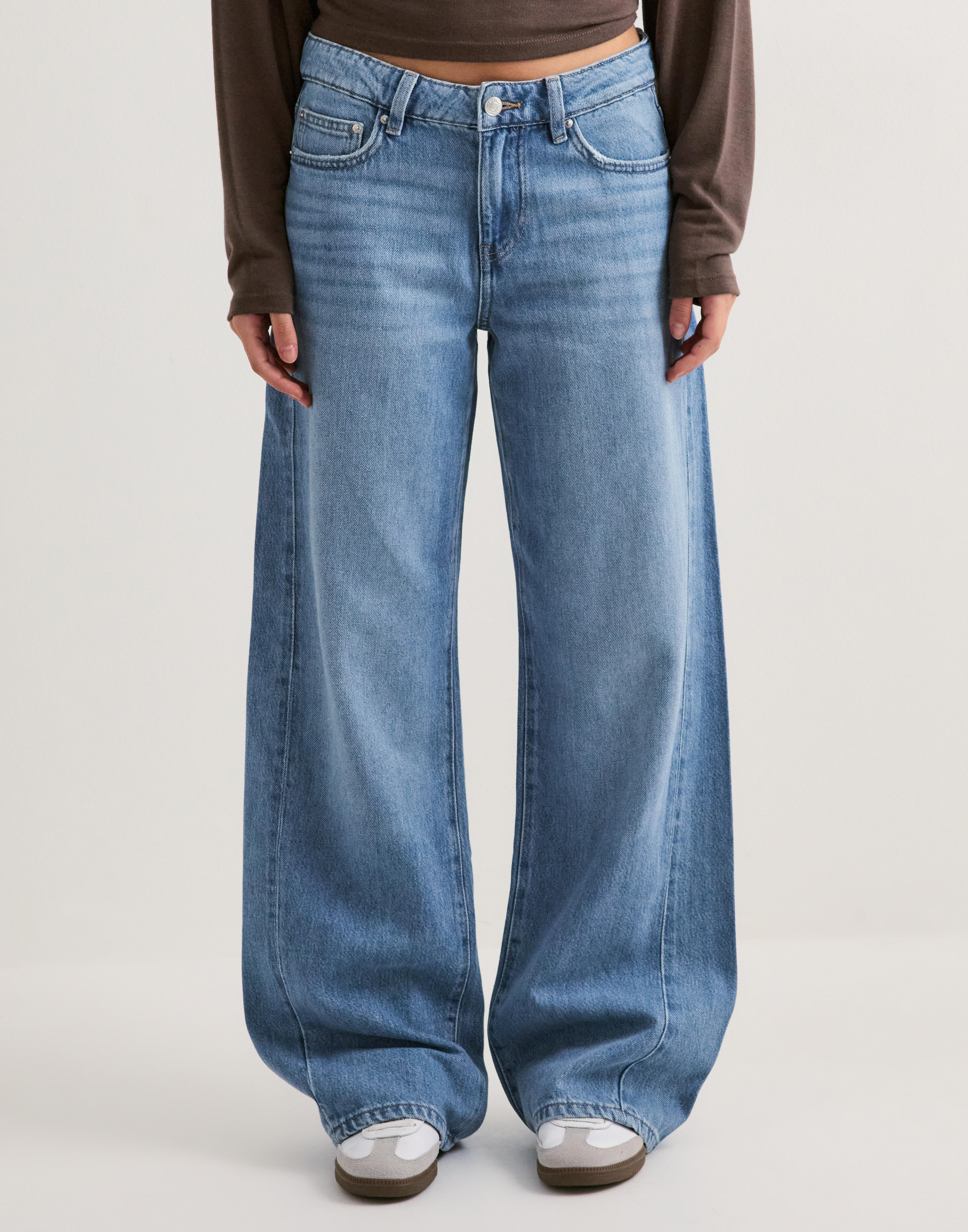 Buy Gina Tricot Low wide jeans - Blue | Nelly.com