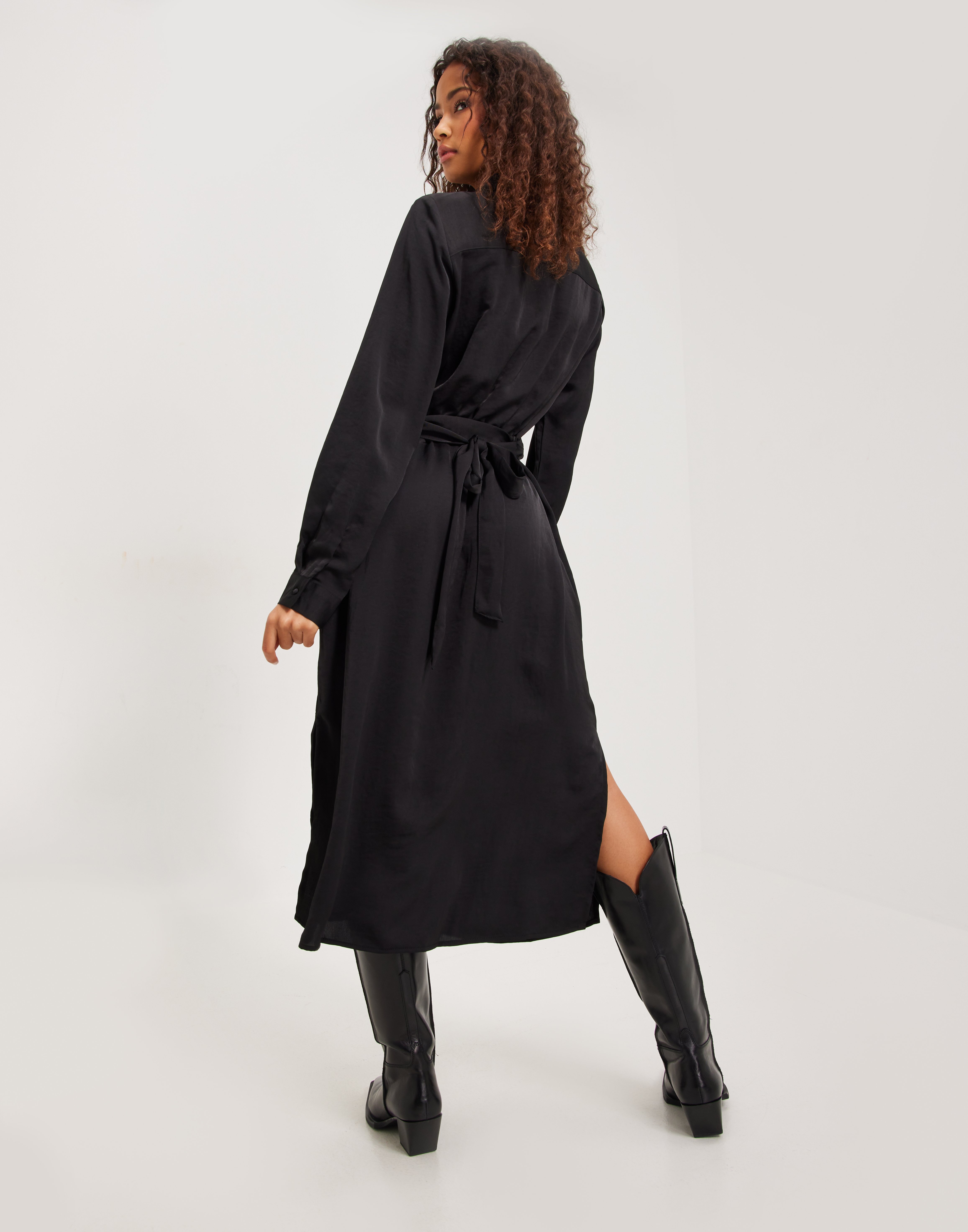 Kjøp Pieces PCMINA LS MIDI SHIRT DRESS - Black | Nelly.com