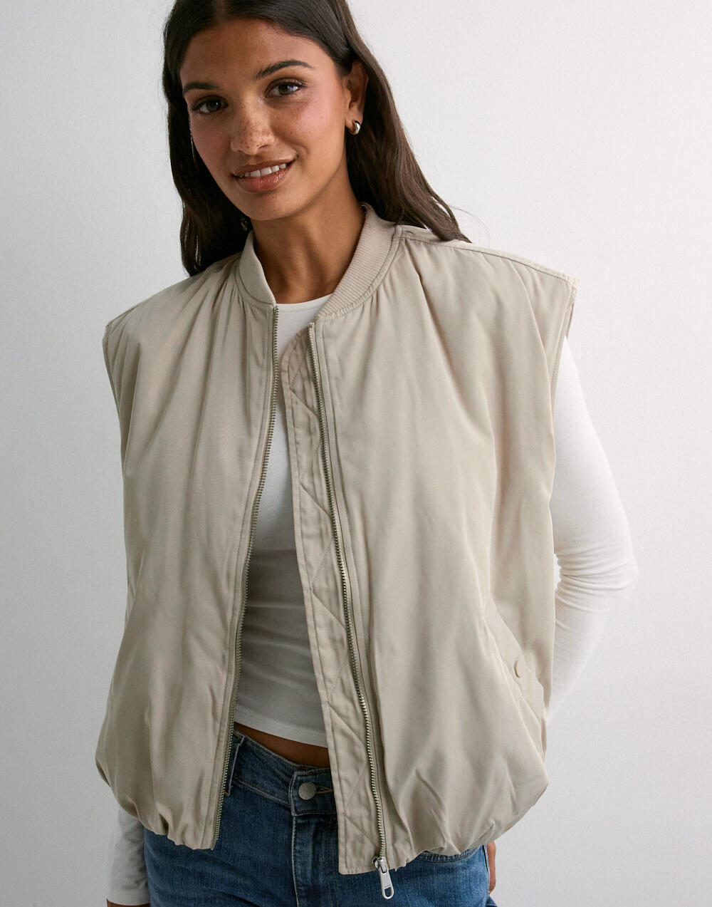 Buy Only ONLADEL LIFE WAISTCOAT CC OTW - String | Nelly.com